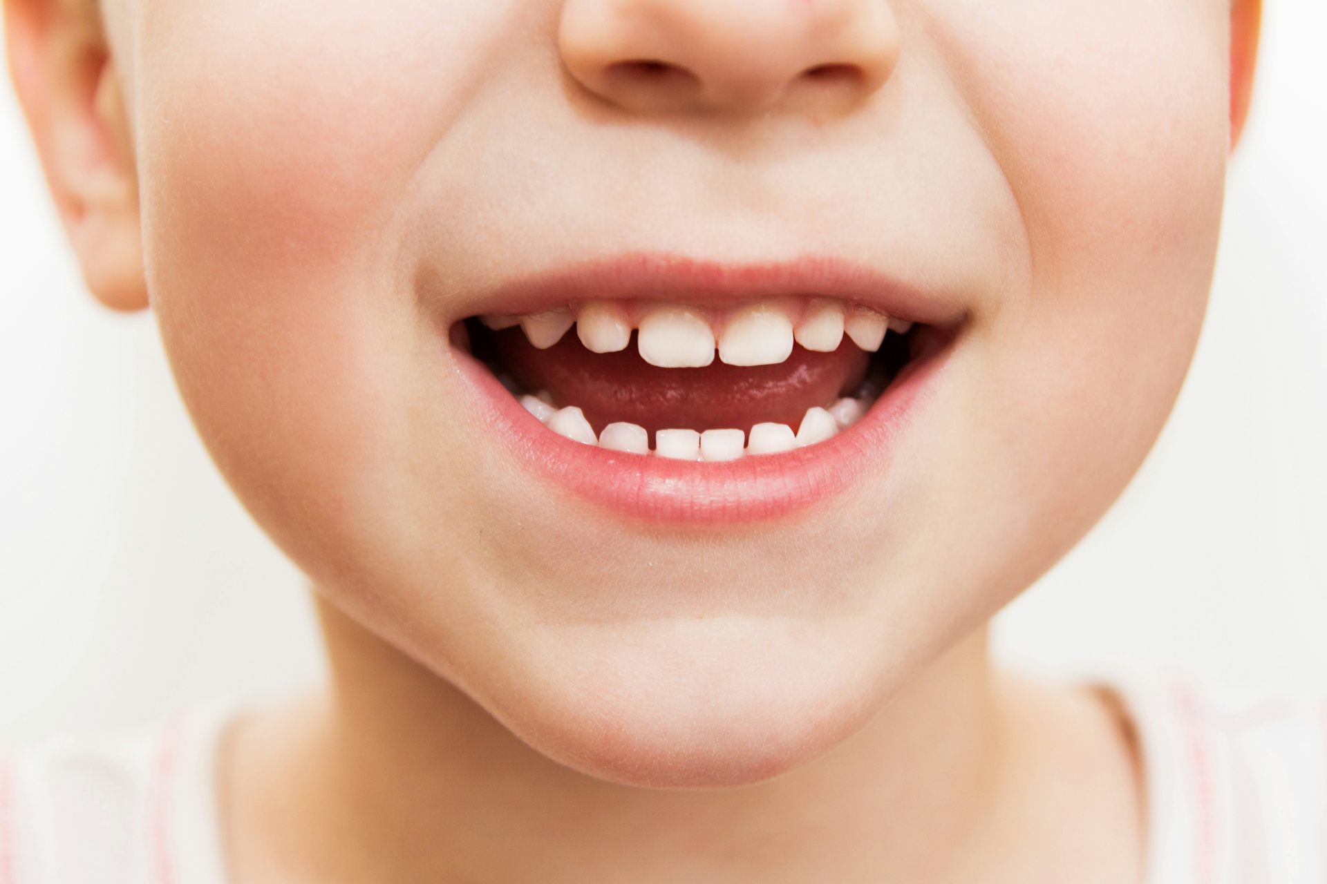 Teeth contain detailed records of lead contamination in humans and ...