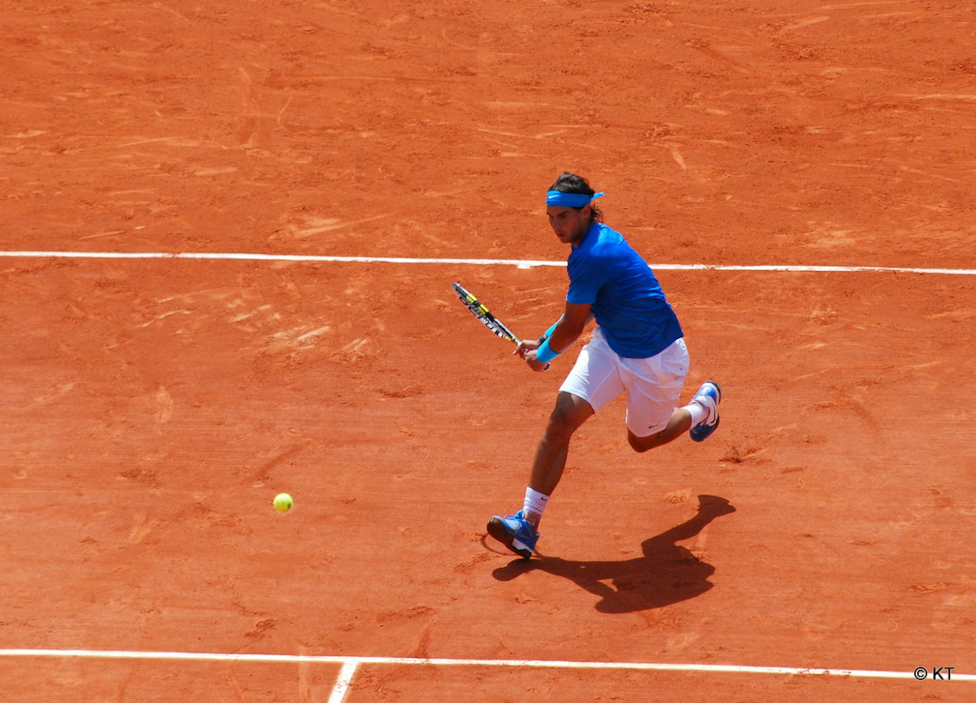 Different strokes: how Rafael and Tiger hit the top of their games