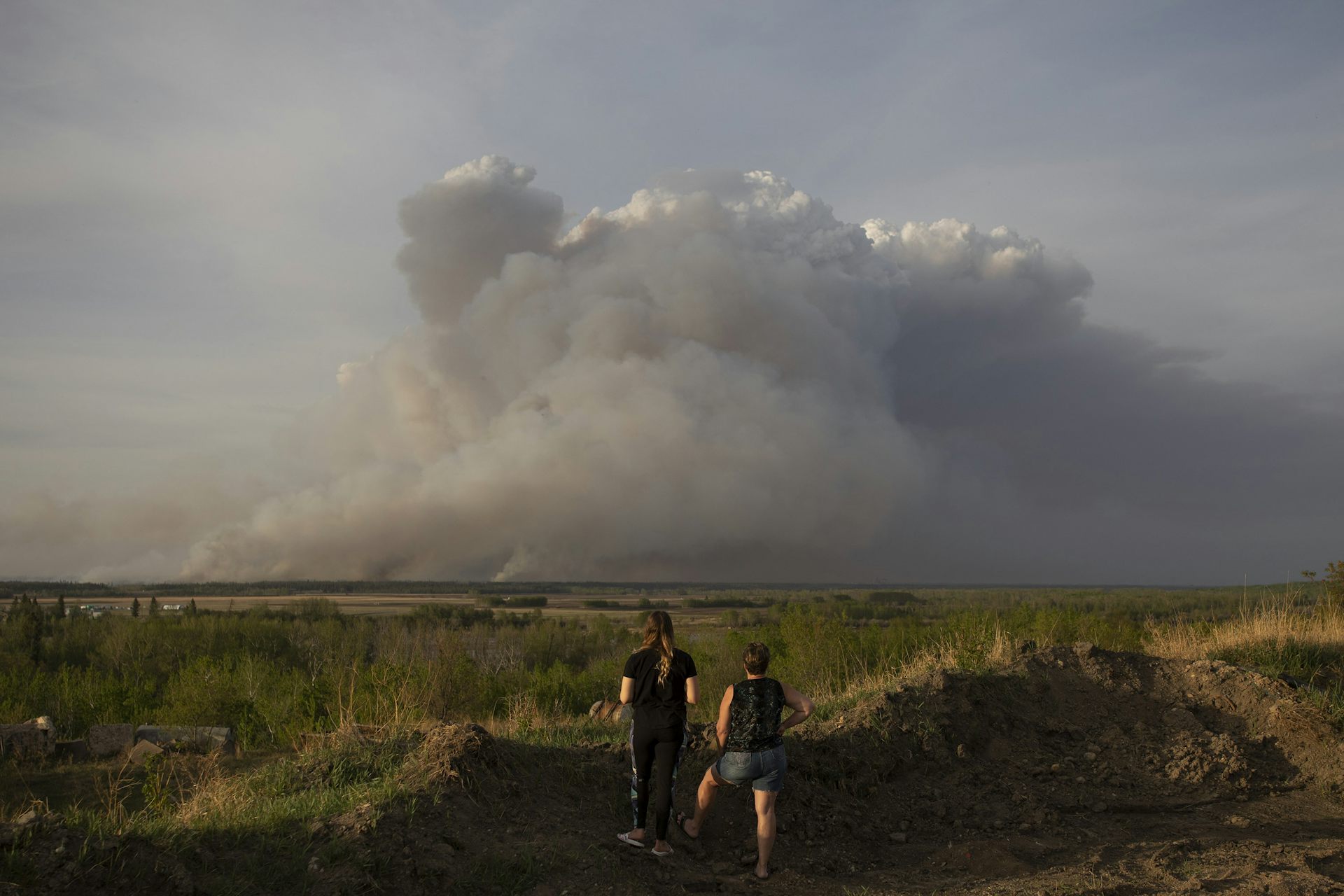 How wildfires affect climate change — and vice versa