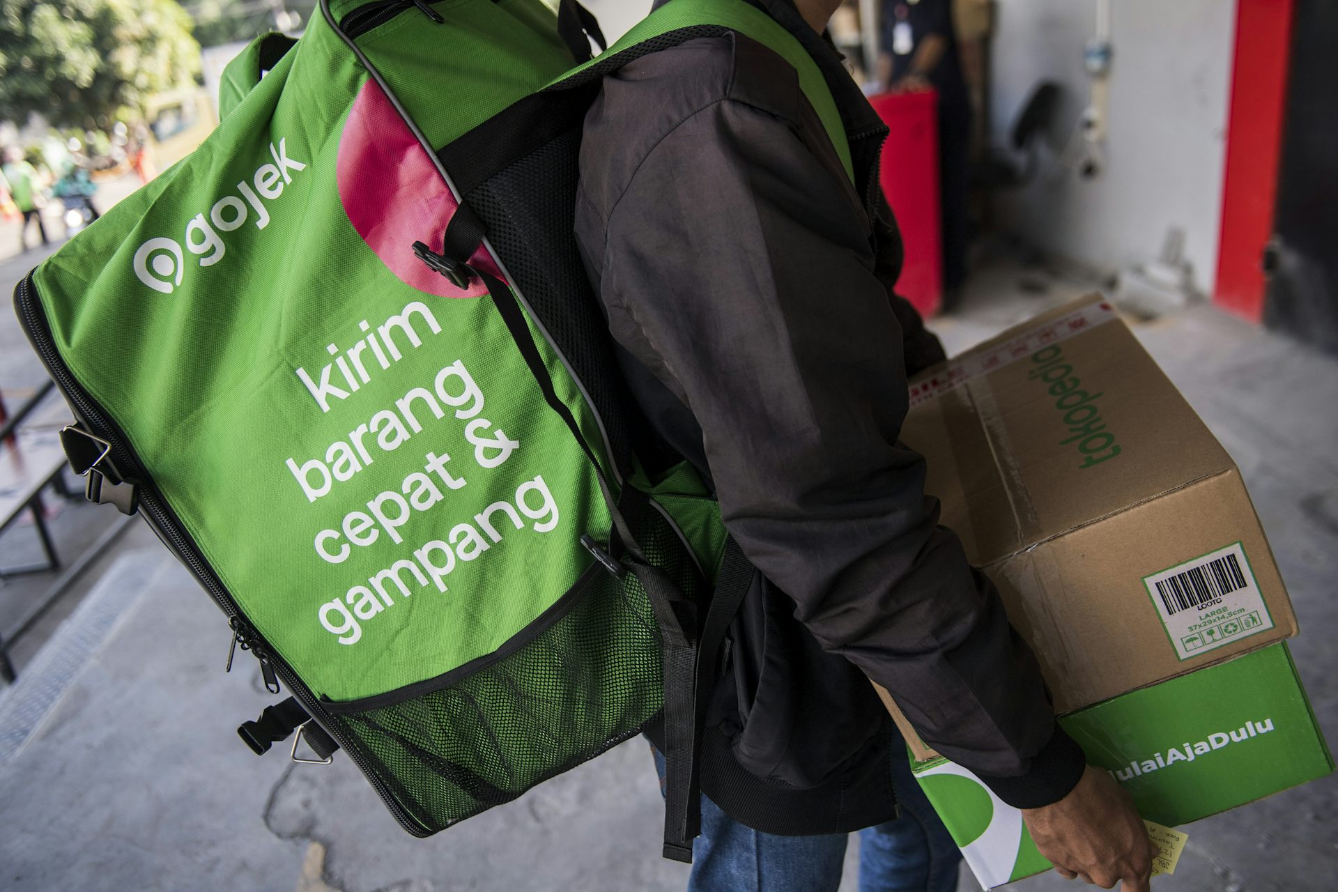 How COVID-19 has increased the risk of compulsive buying behavior and ...