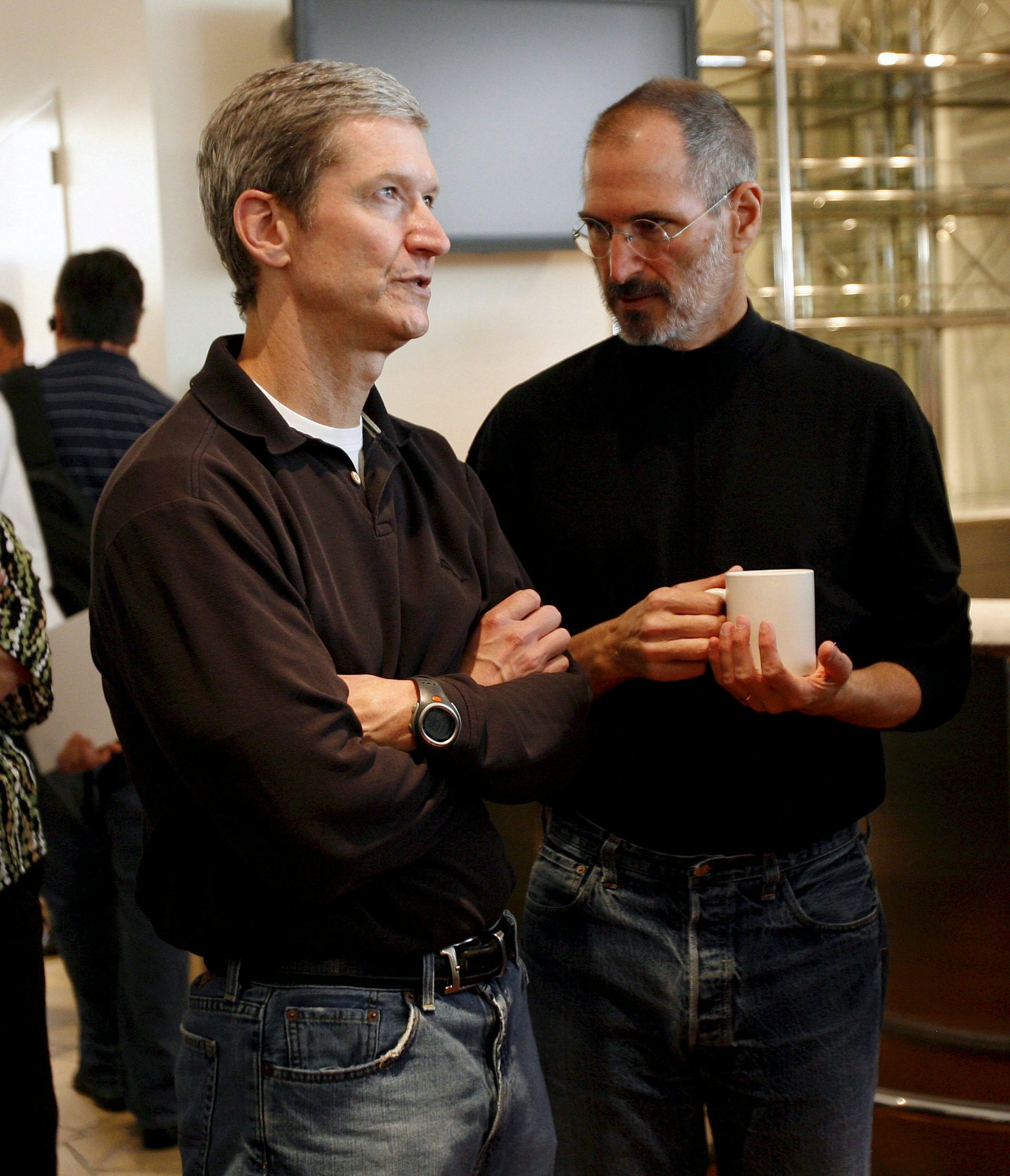 The iPhone 4S: has Tim Cook started his tenure as Apple CEO with a dud?