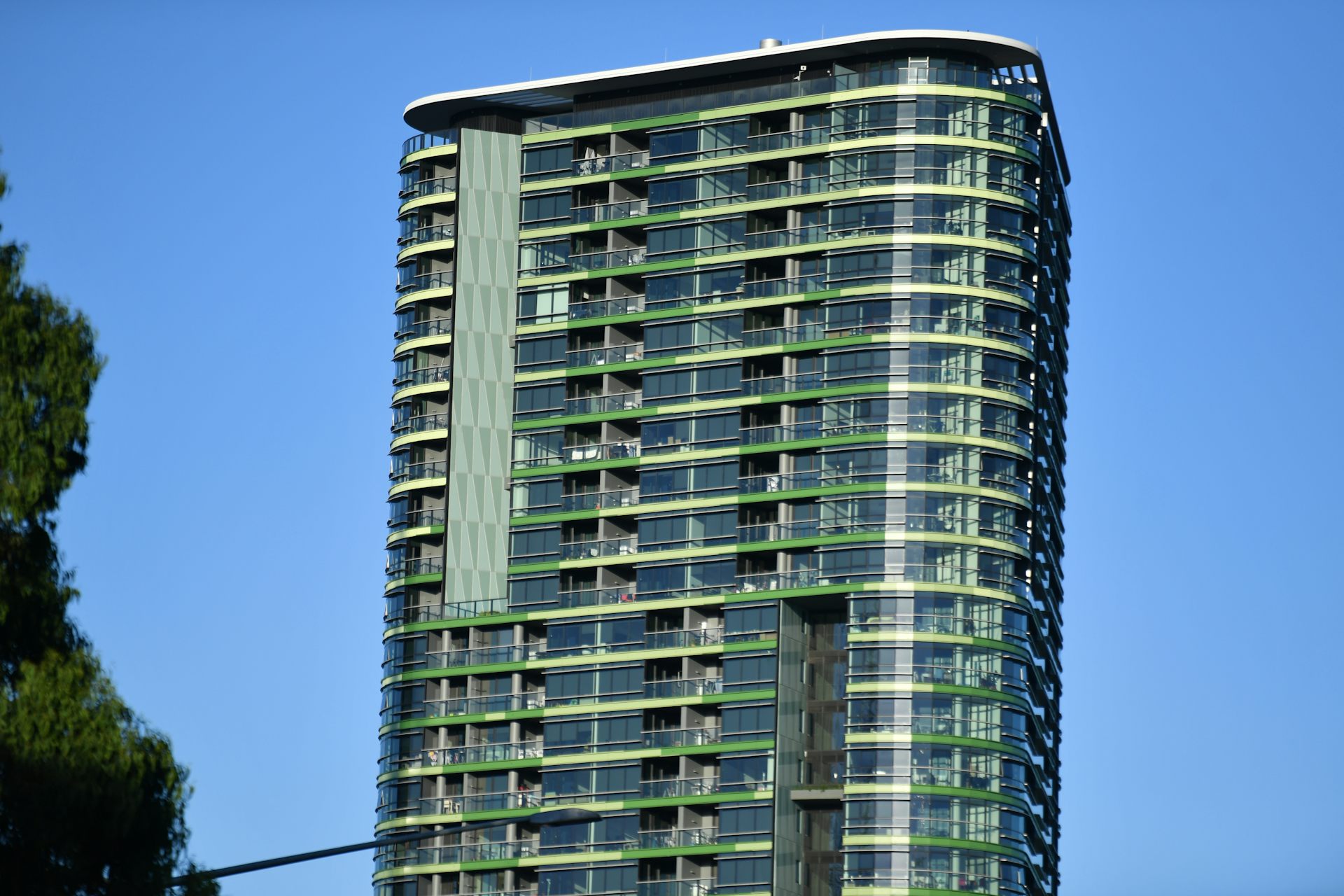 Water leaks, cracks and flawed fire safety systems: Sydney’s apartments ...