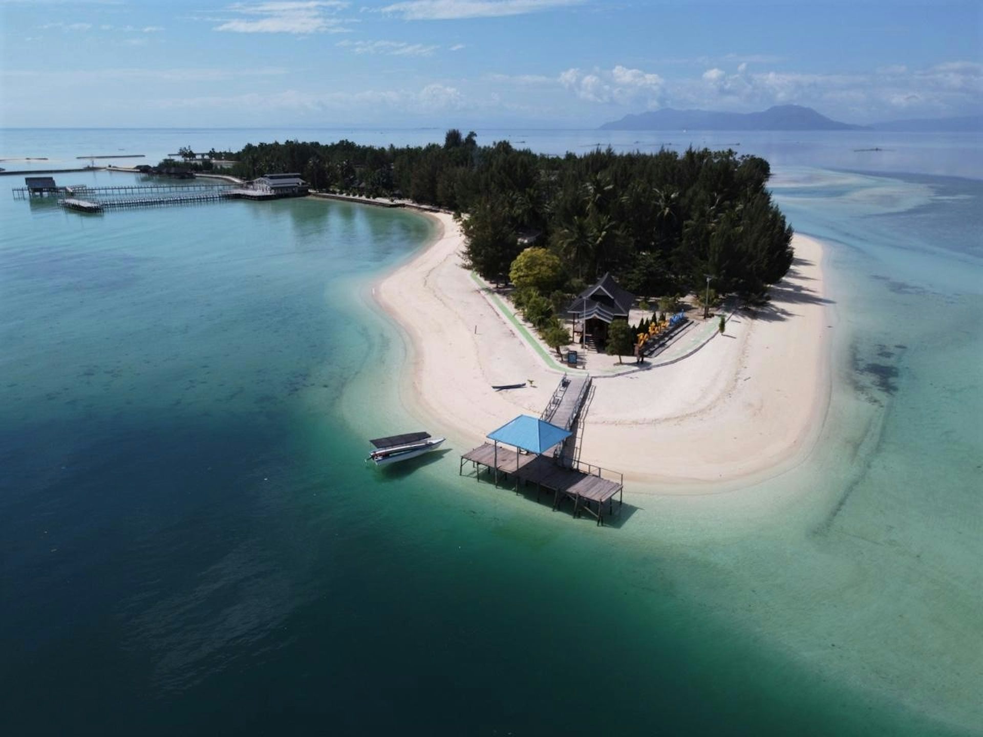For several of Indonesia’s small islands, climate change might mean ...