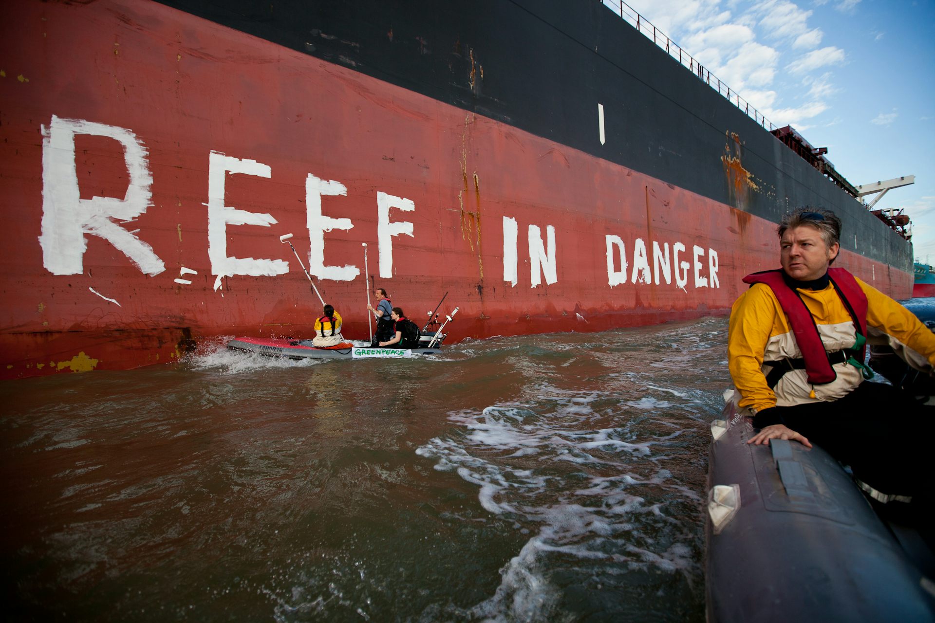 Reef authority caught between the devil and the deep blue sea
