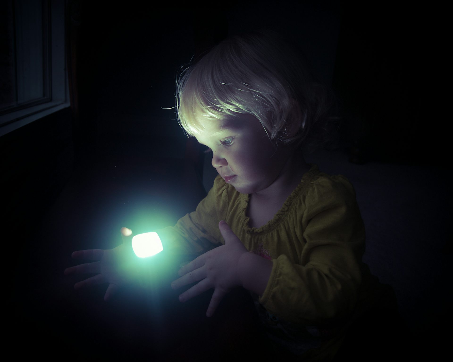 Believe your eyes: young children can be better at solving problems ...