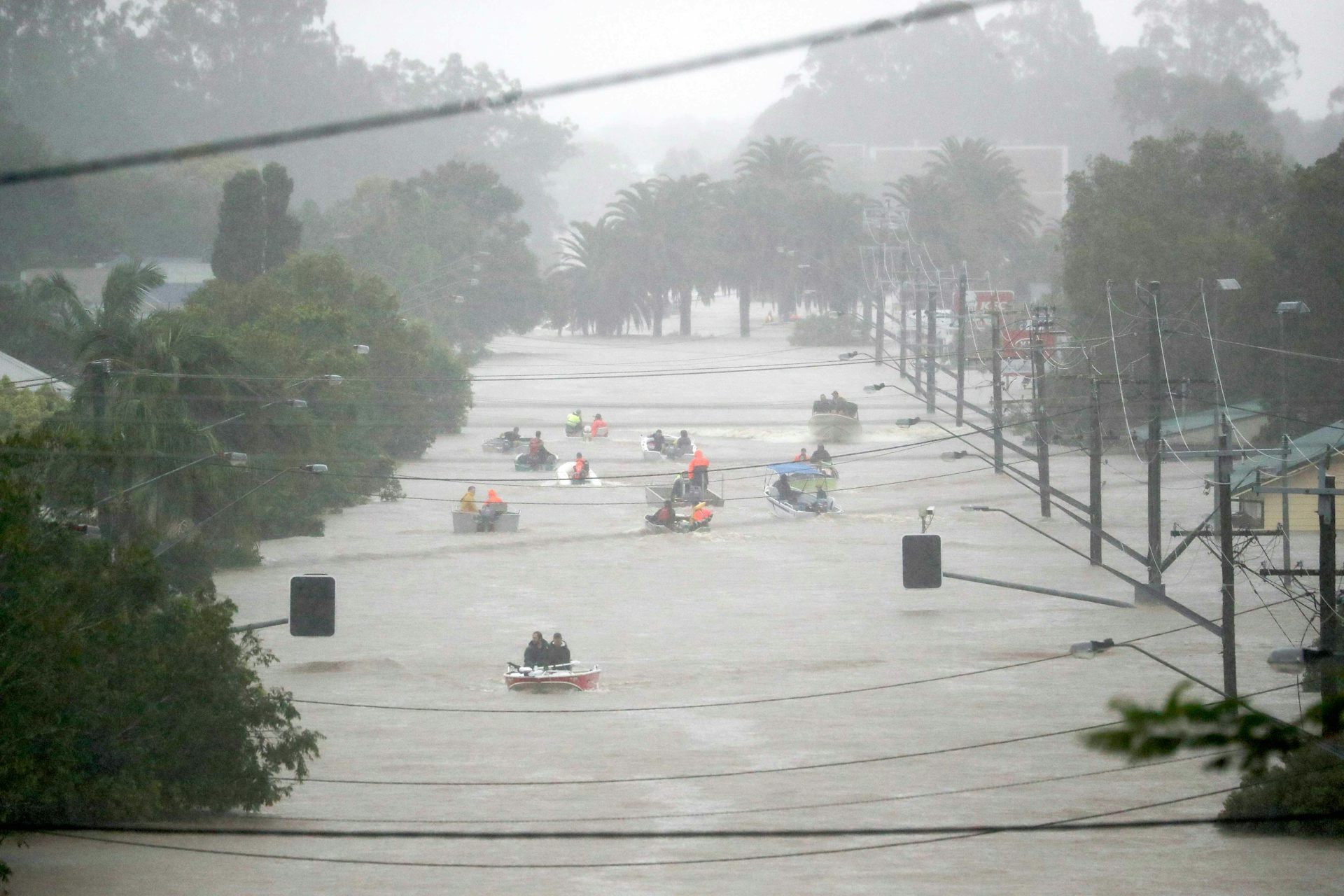 Planetary waves, cut-off lows and blocking highs: what’s behind record ...