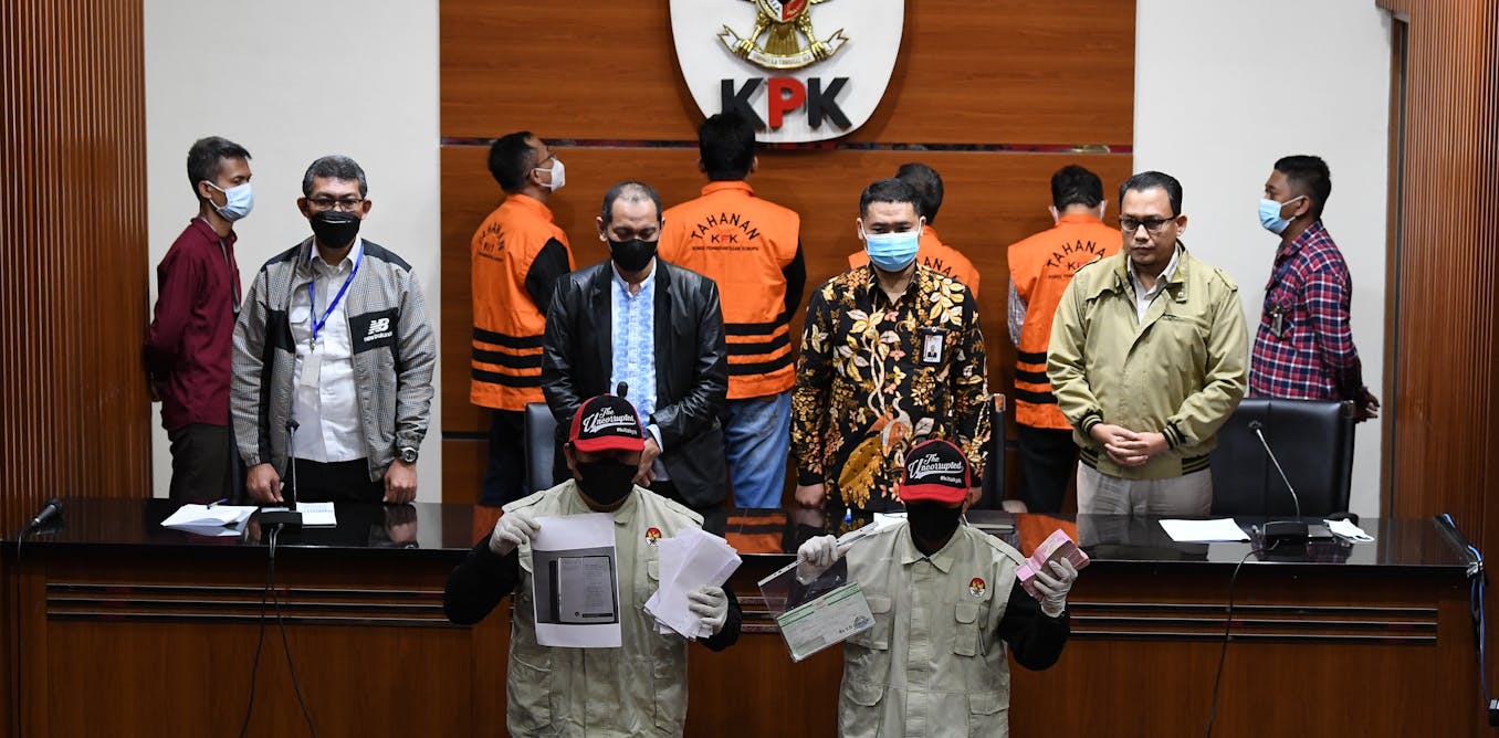 Kasus suap Rektor Unila: korupsi penerimaan mahasiswa baru semakin ... Kasus suap Rektor Unila: korupsi penerimaan mahasiswa baru semakin ...