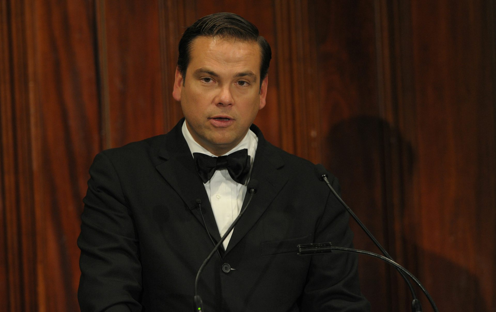 The first biography of Lachlan Murdoch provides some insights, but ...