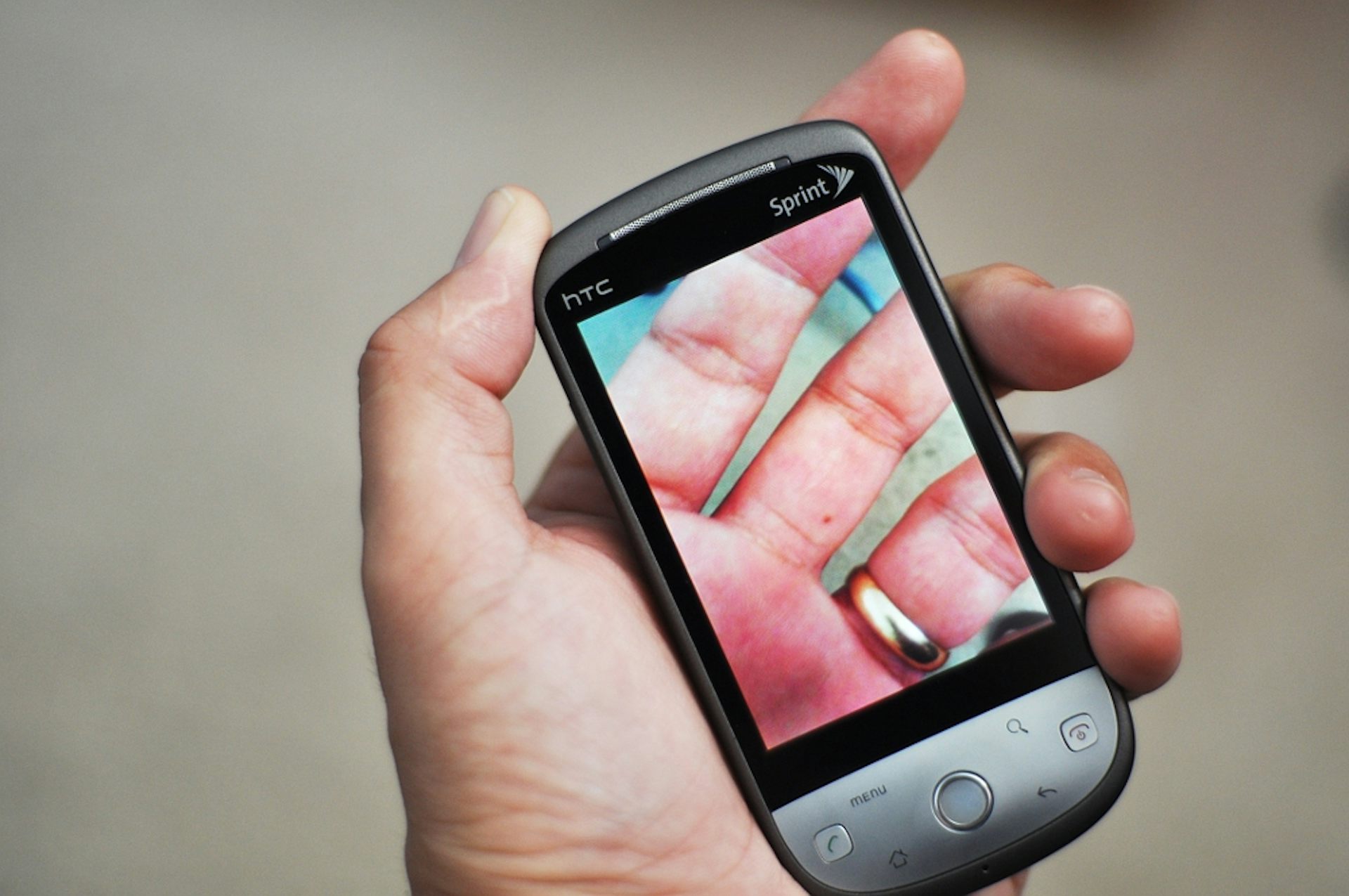 Your mobile phone carries your microbiome