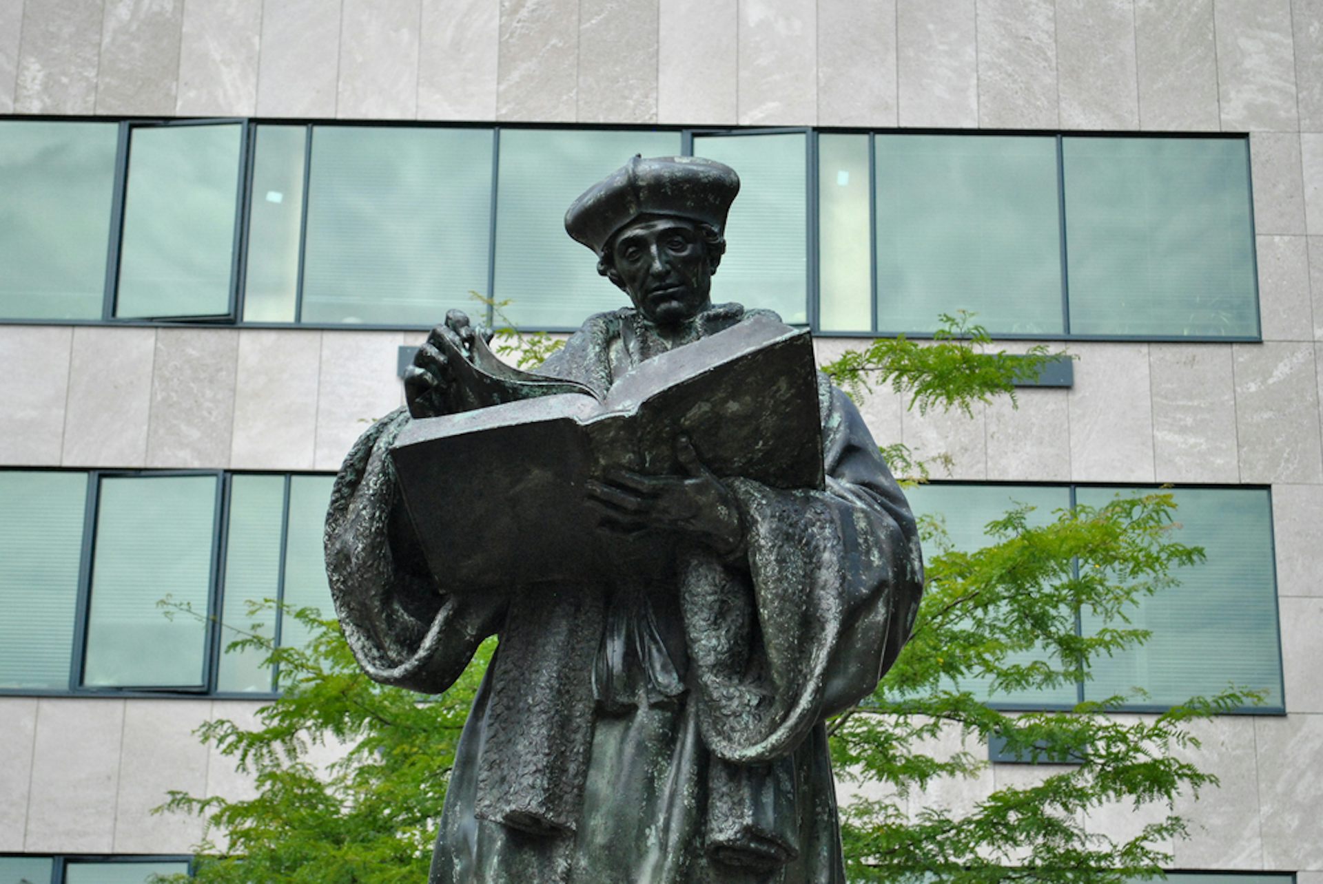 Ce qu’Érasme, patron d’Erasmus, a apporté à la pensée de l’éducation