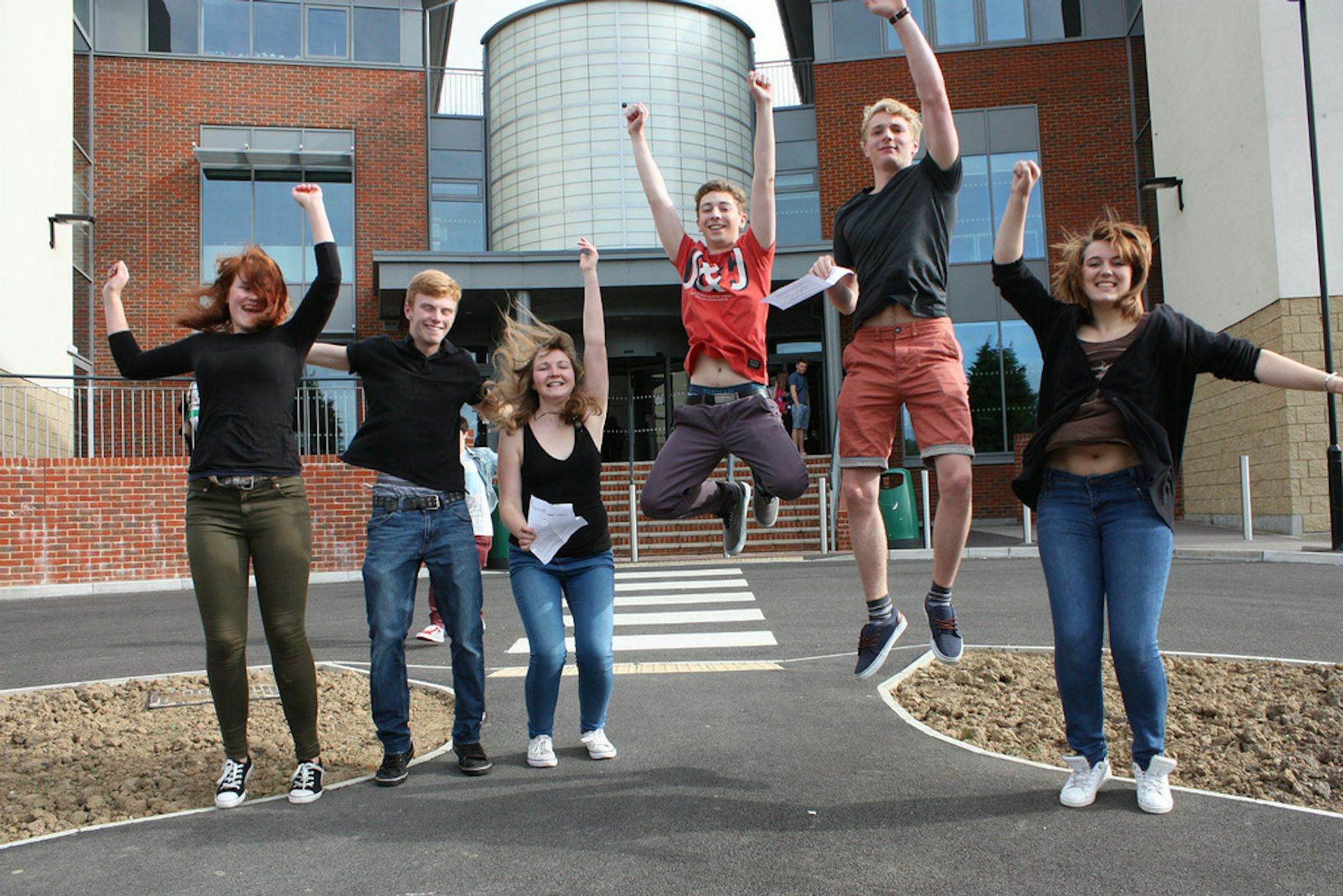 Bright, poor students less likely to get into elite universities