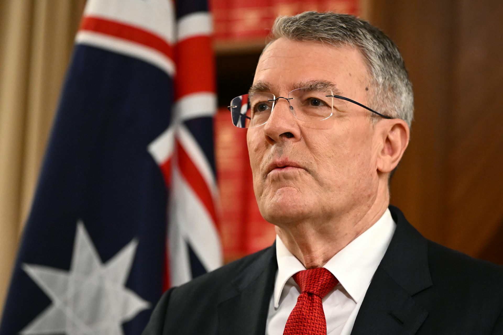 The Islamic State flag hijacks Muslim words of faith. Banning it could cause confusion and ...