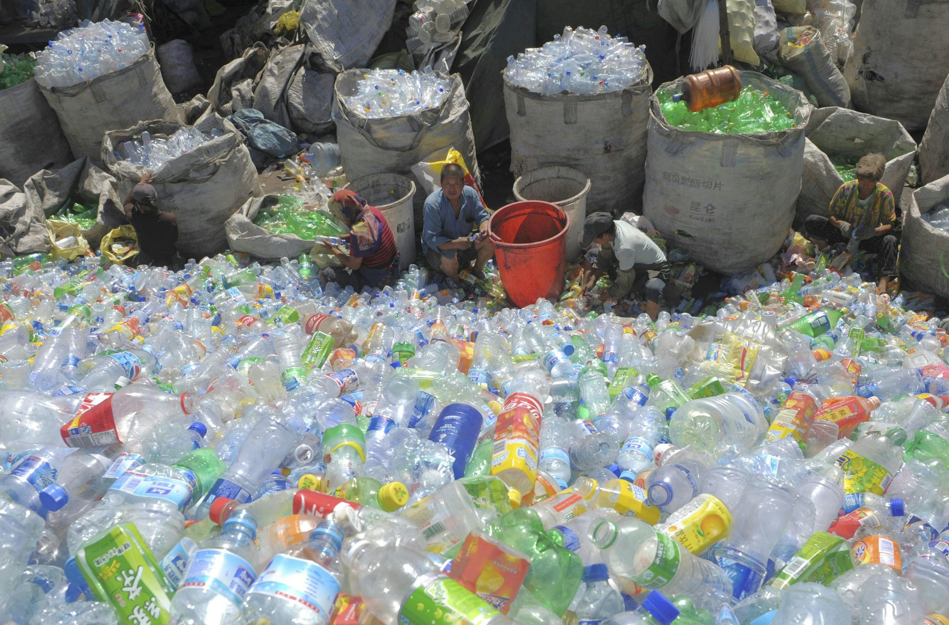 conheça o universo dos plásticos ecológicos - Laminute.info