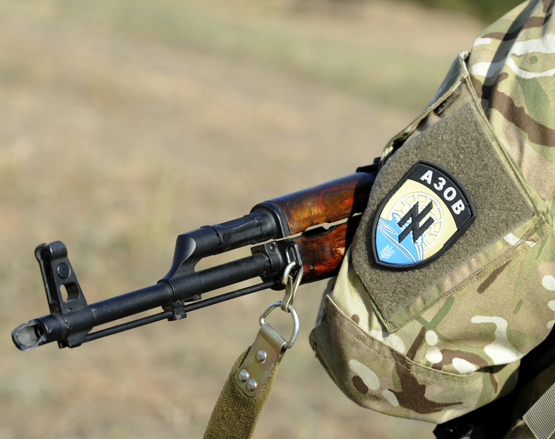 Le régiment Azov, l’épouvantail ukrainien au coeur de la rhétorique de ...