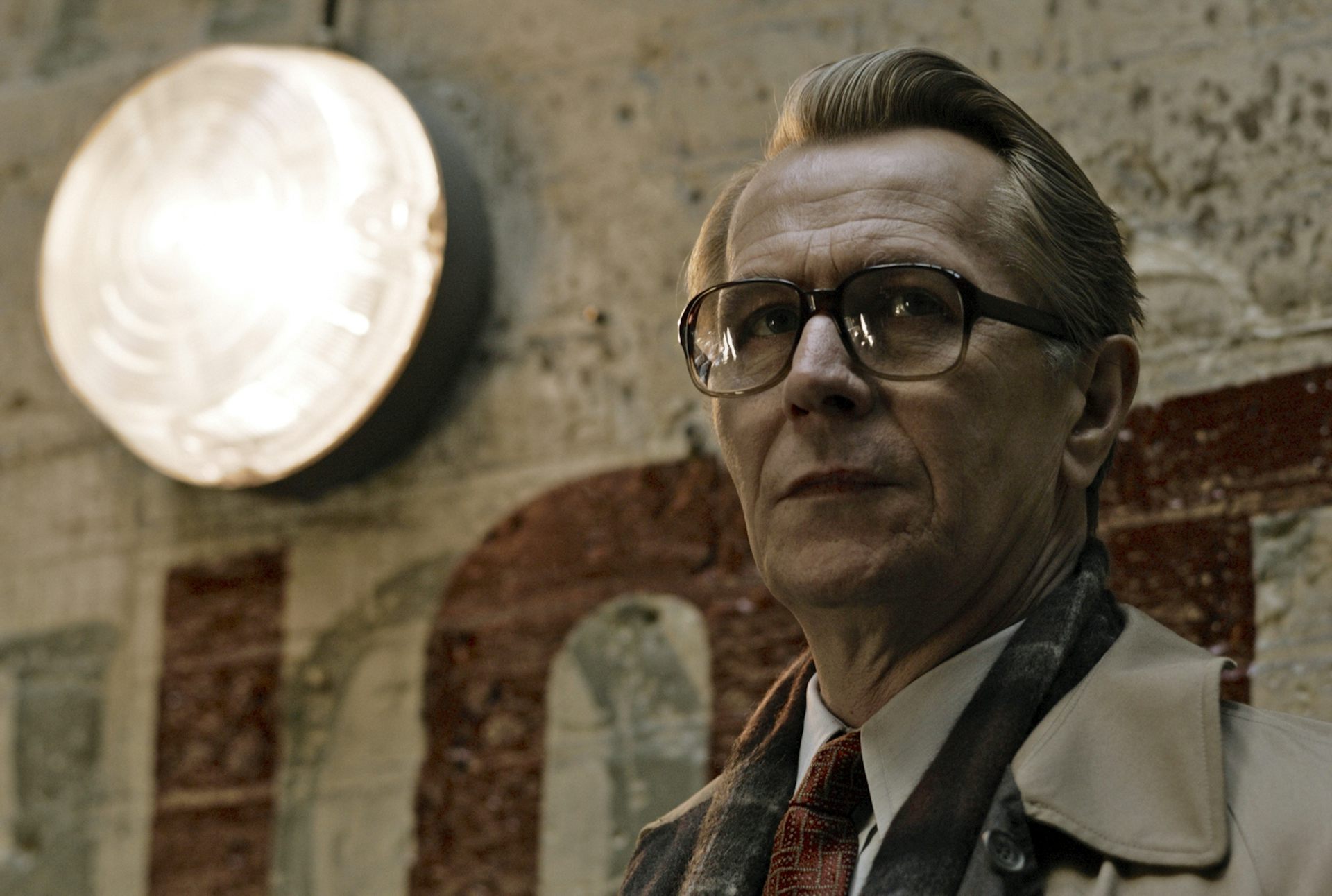 My favourite fictional character: George Smiley is unattractive ...