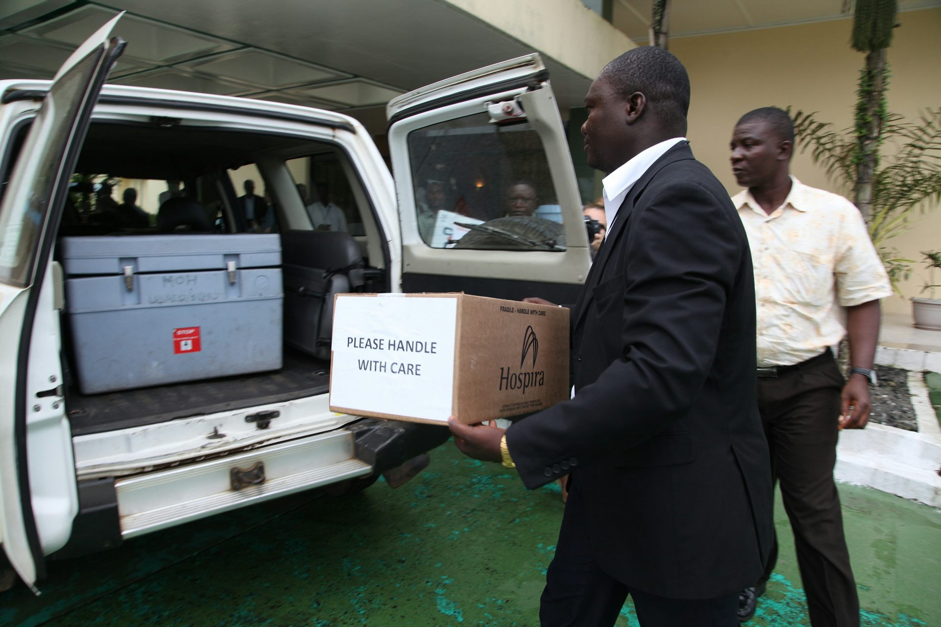 Experimental drugs were used for HIV, but Ebola is a riskier bet