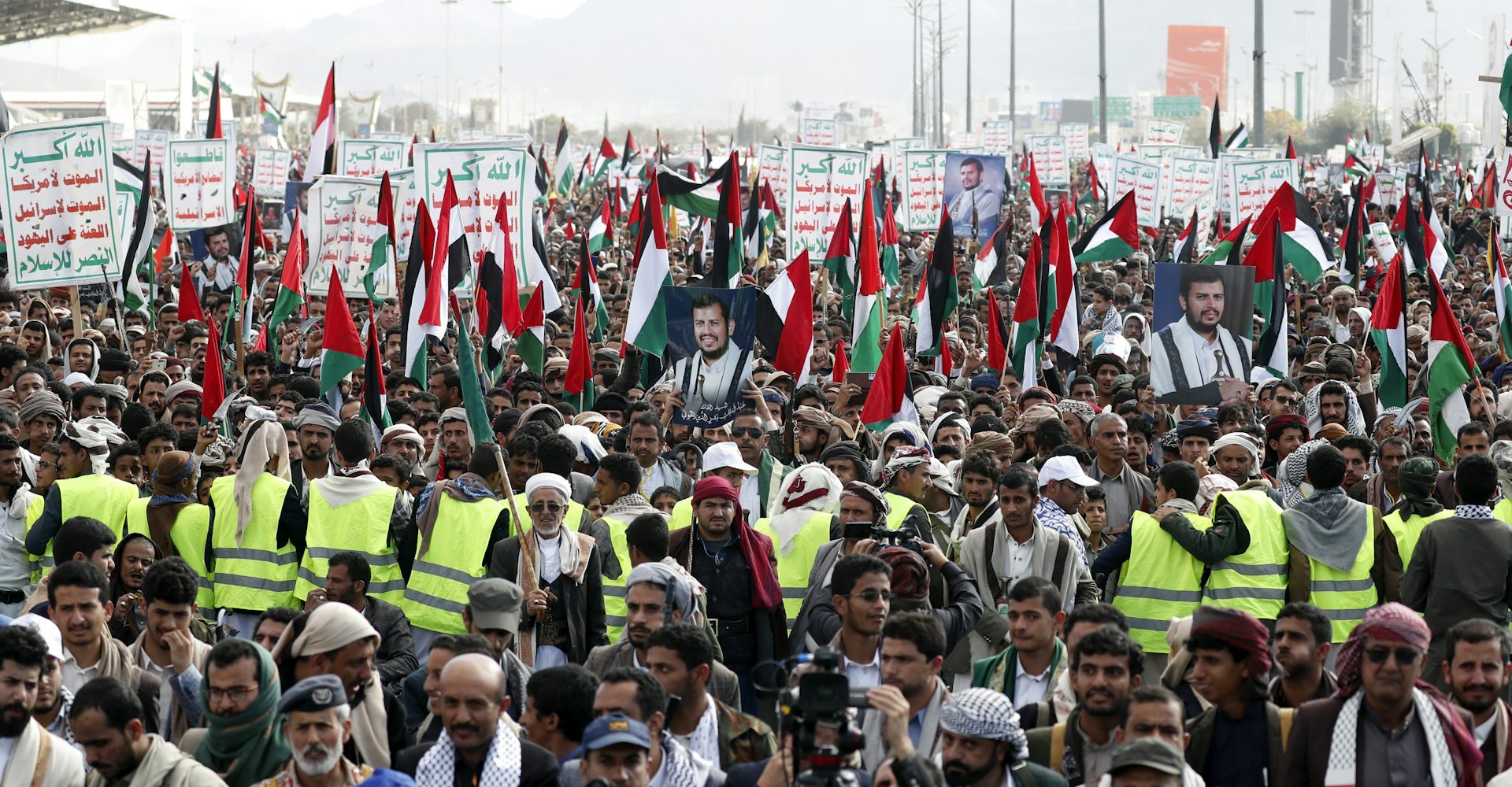 Houthi rebel Red Sea attacks and the threat of escalation and supply ...