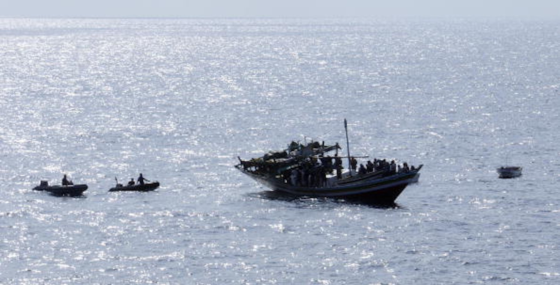 Houthi militant attacks in the Red Sea raise fears of Somali piracy ...