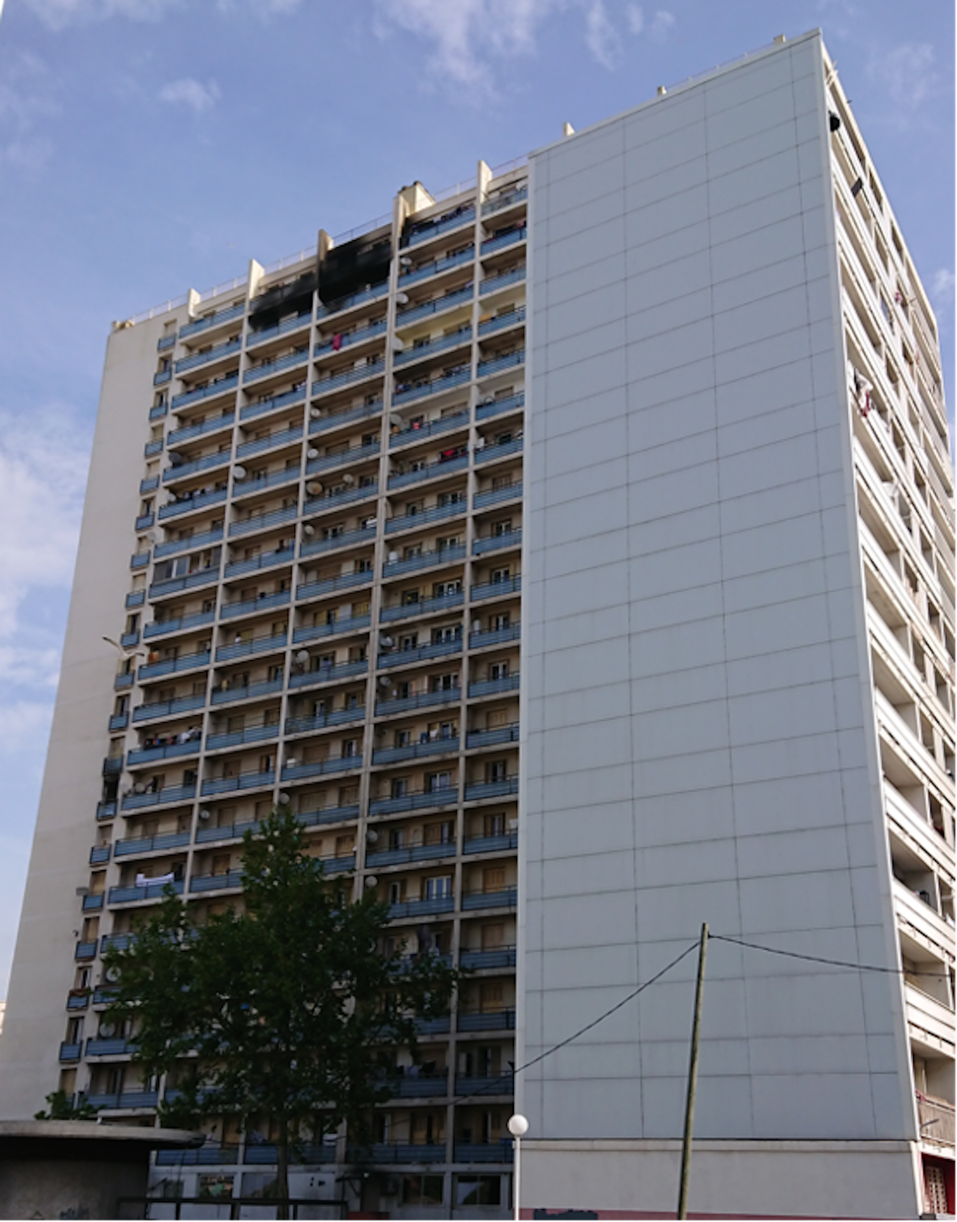 Marseille : immersion dans la cité Félix-Pyat (3/4) - Des murs devant ...