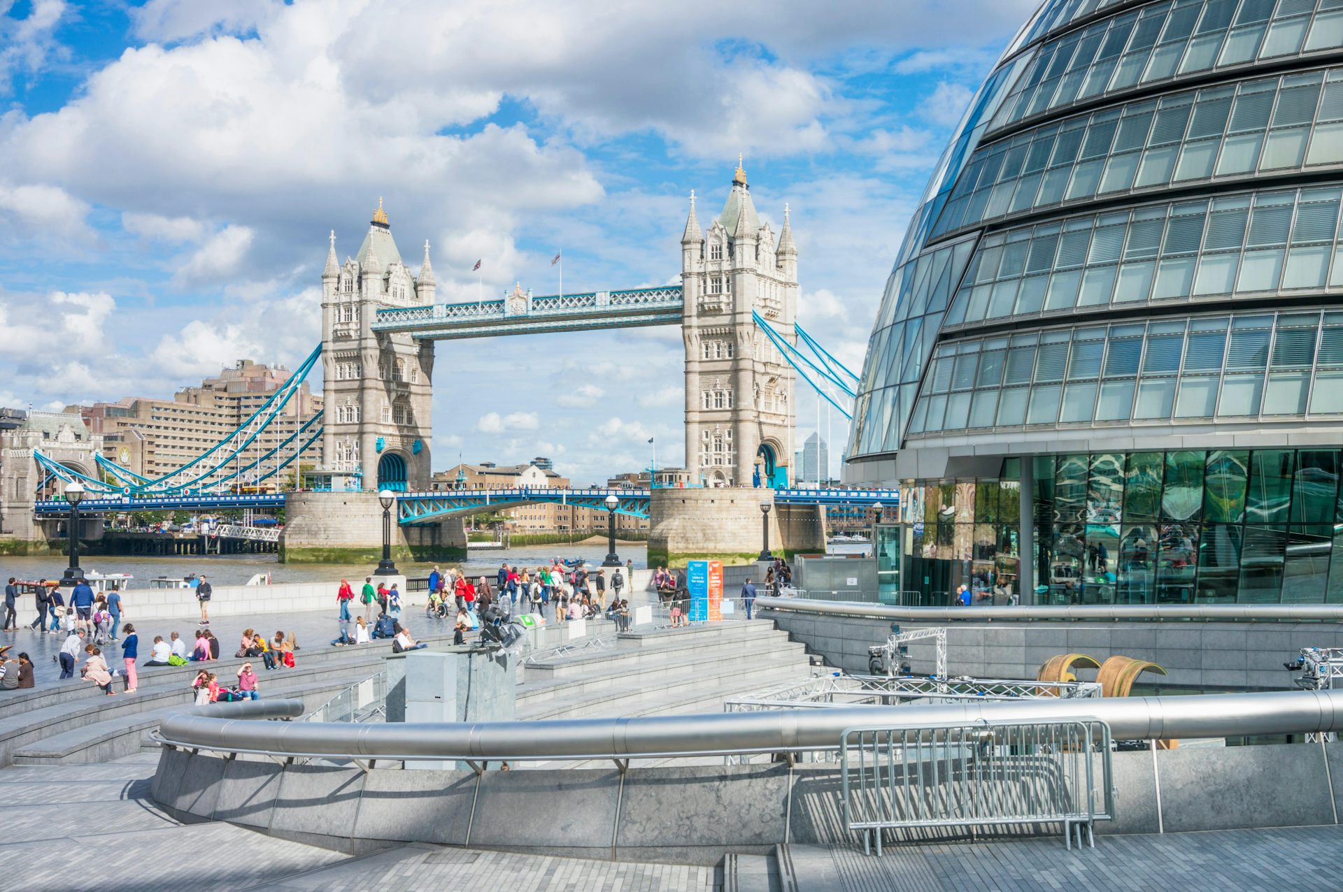 Sadiq Khan on track for third term as London mayor – but nearly half of ...