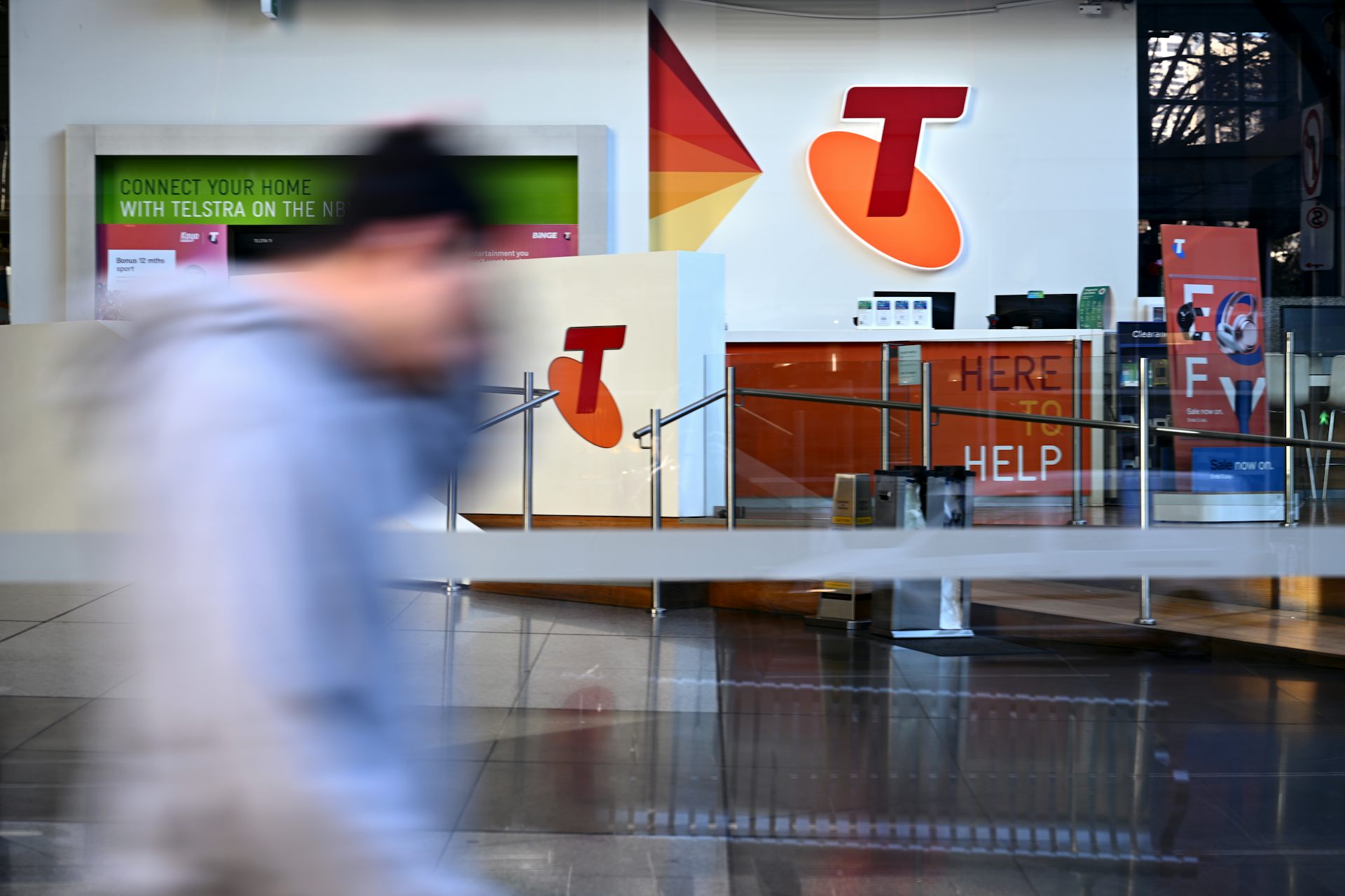 Telstra says slashing almost a tenth of its workforce will help save ...