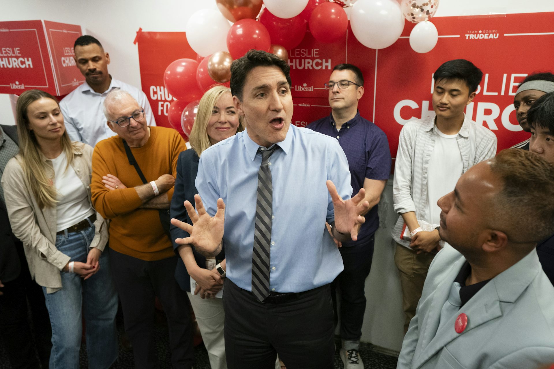 Biden and Trudeau: Two leaders in trouble who are resisting calls to ...