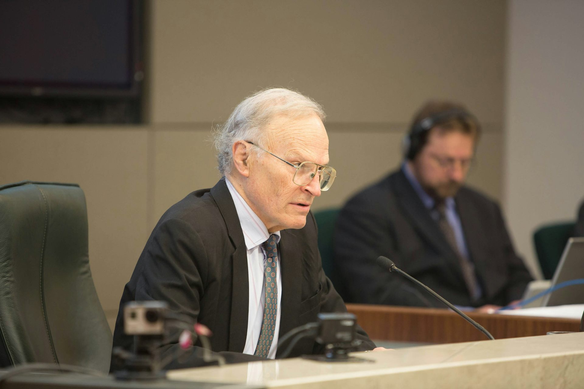 Government extends union probe amid criminal conduct evidence