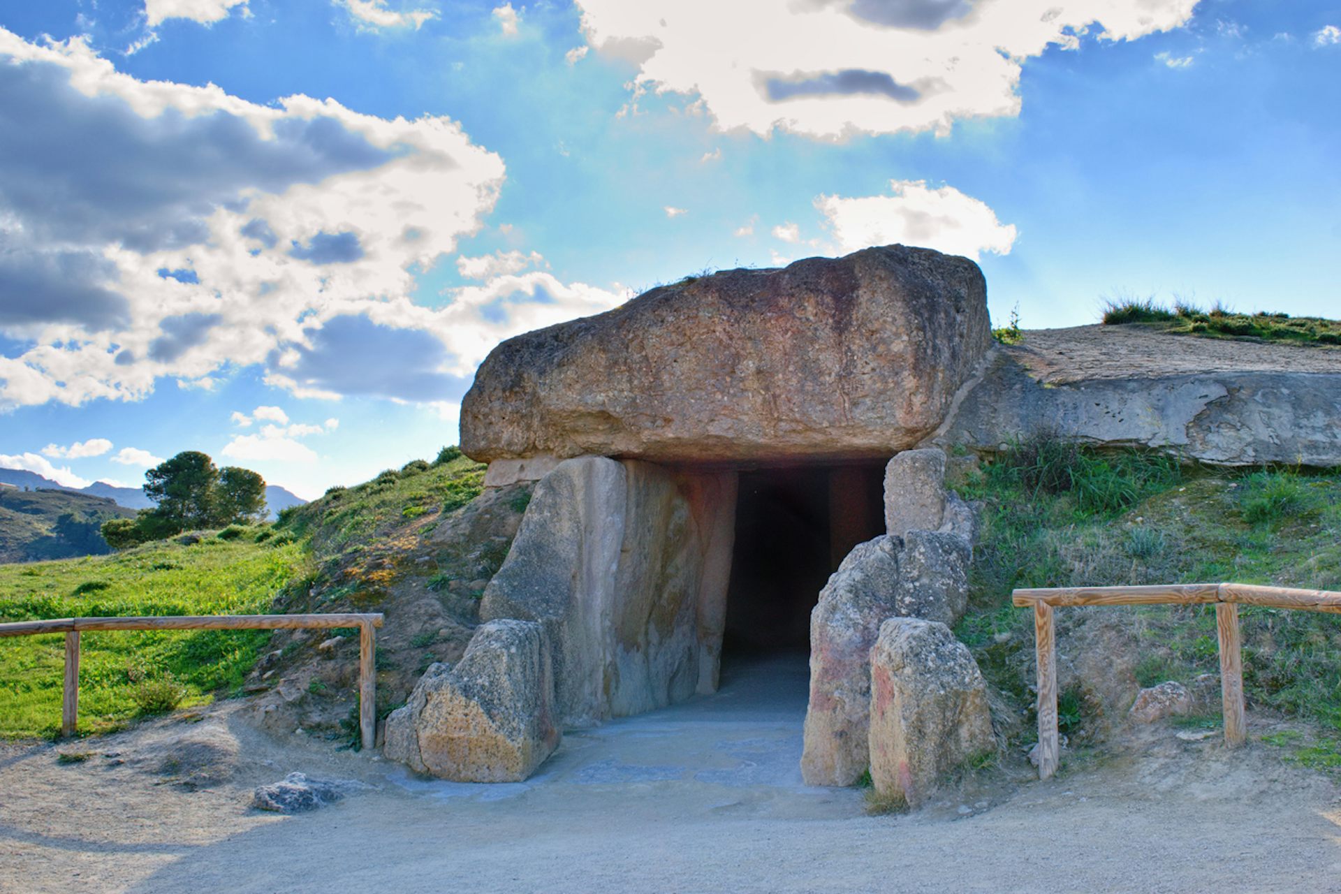 Dolmen de Menga: alta ingeniería en la prehistoria