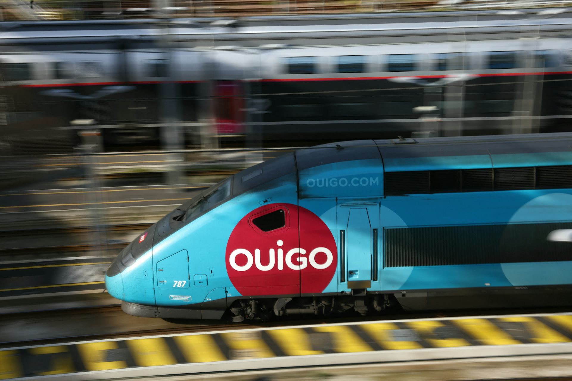 Révolution sur les rails : comment le low cost défie le TGV traditionnel