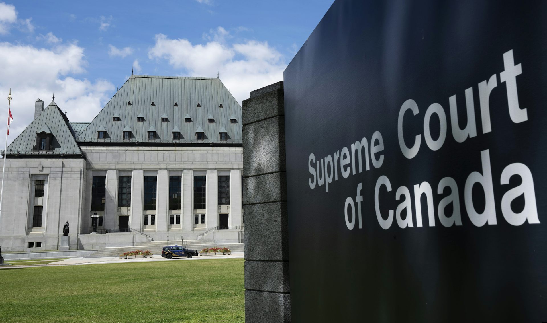 The Supreme Court of Canada is wrong to refuse to translate its pre ...
