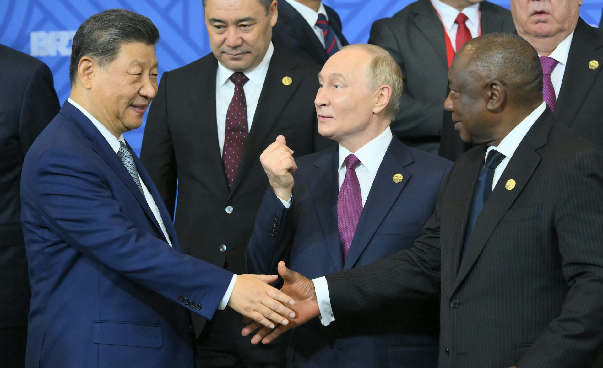 Indonesia minta gabung BRICS: menguntungkan dalam investasi ...
