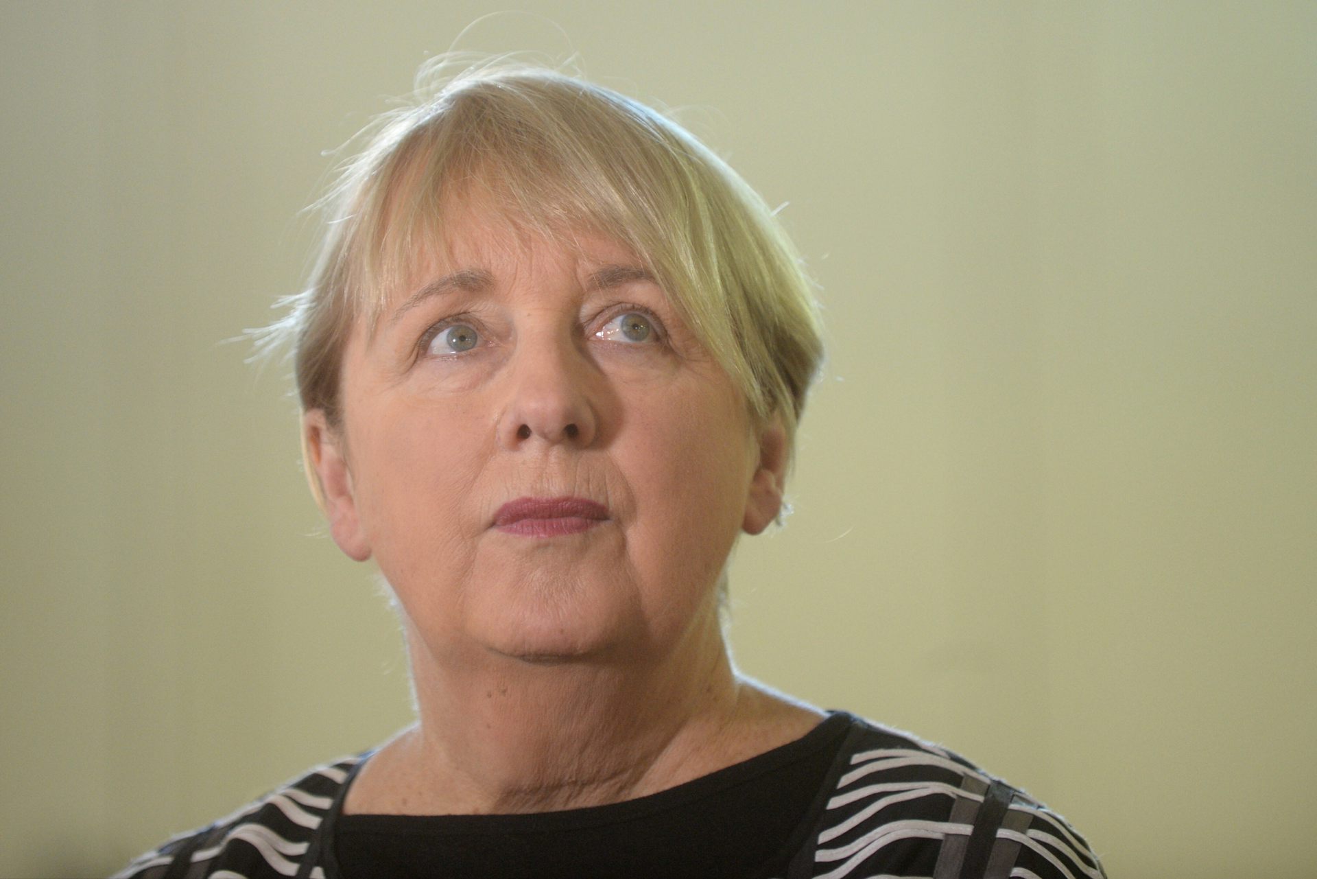 Labor needs new narrative, Macklin says