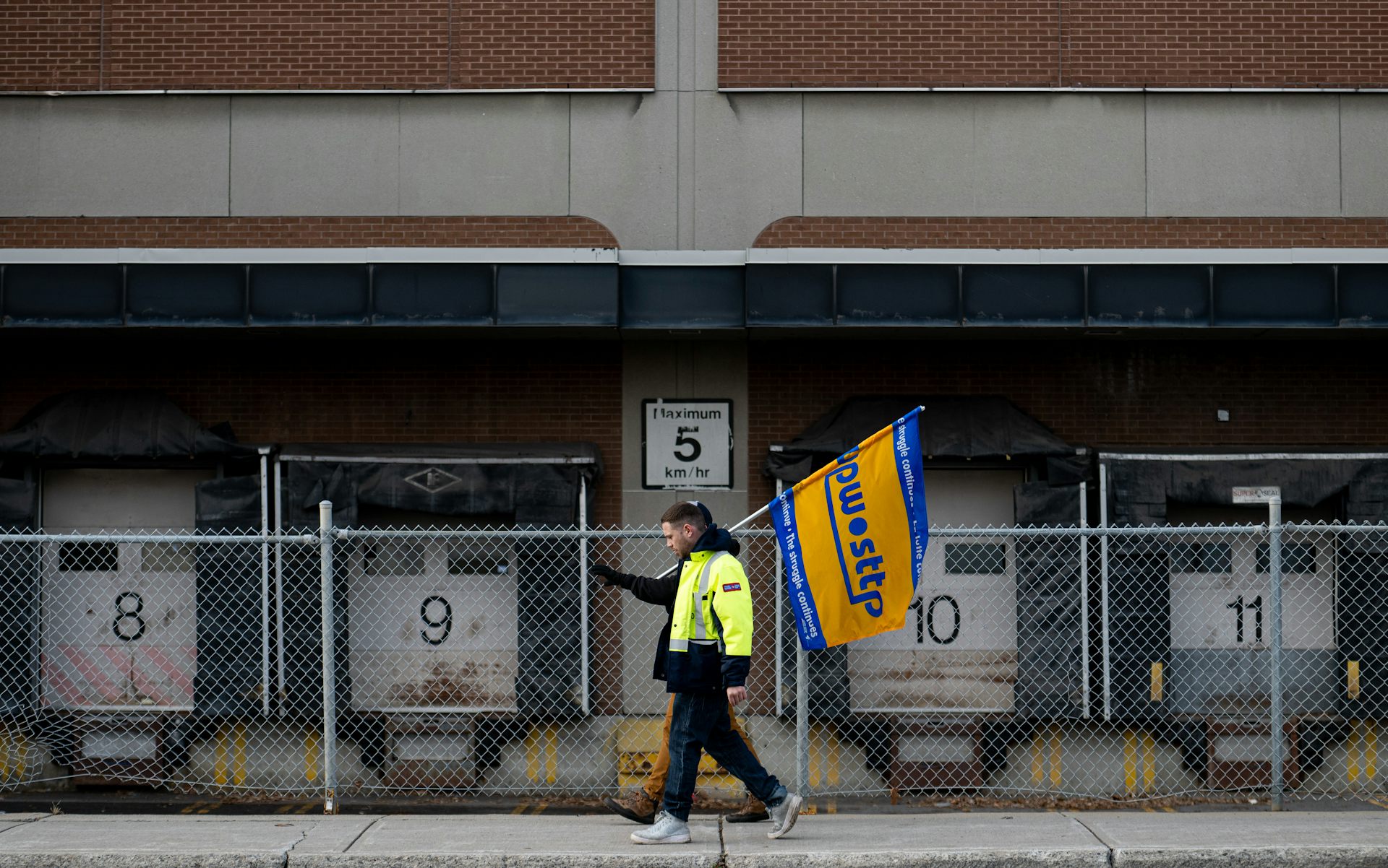 Canada Post strike highlights labour struggle over gig economy and ...
