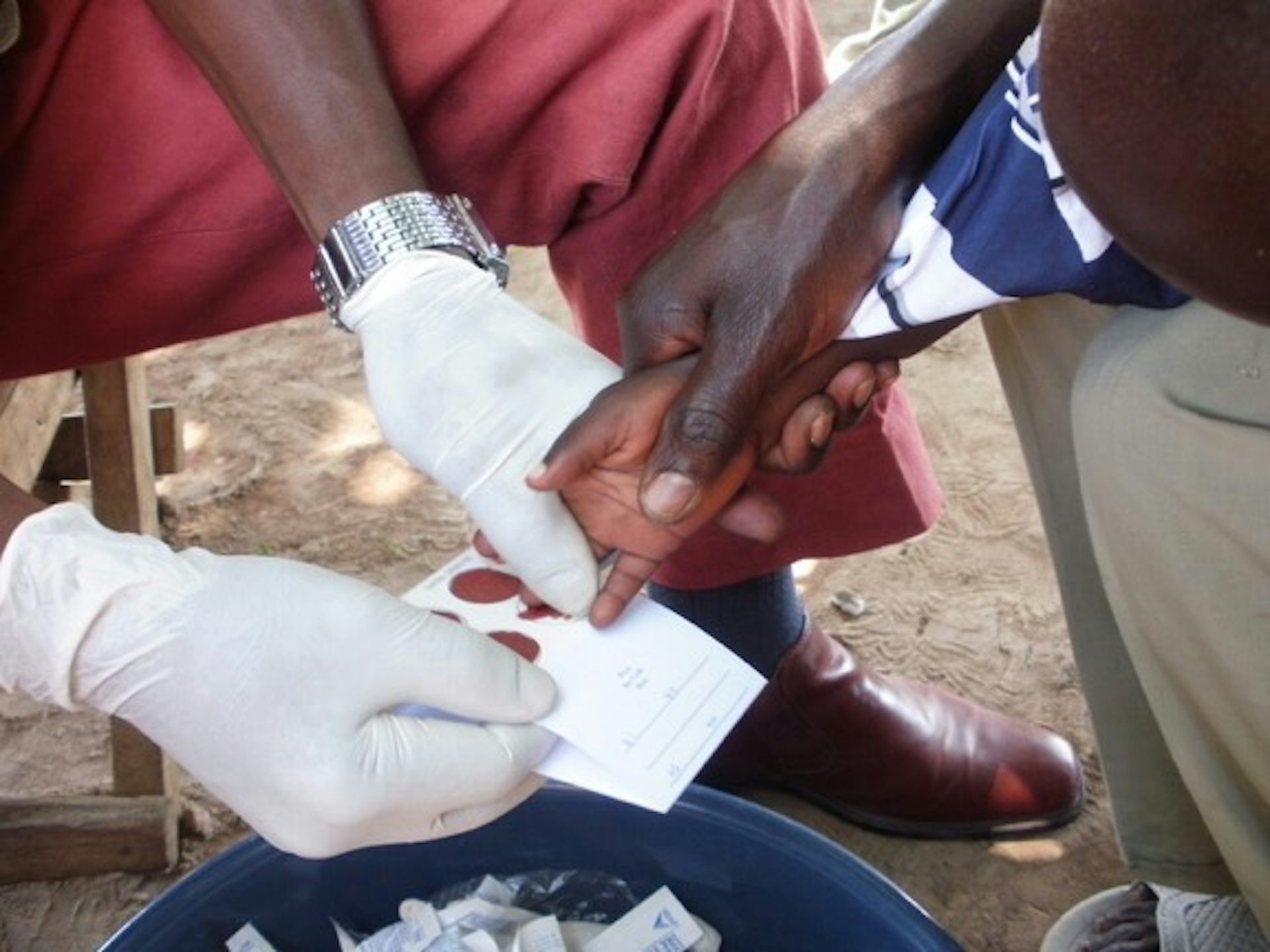 What sleeping sickness in Uganda can teach us about fighting Ebola