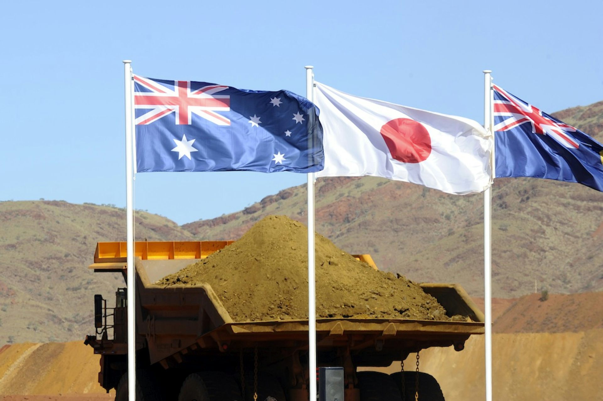 Iron ore race to the bottom not in the interests of Australians