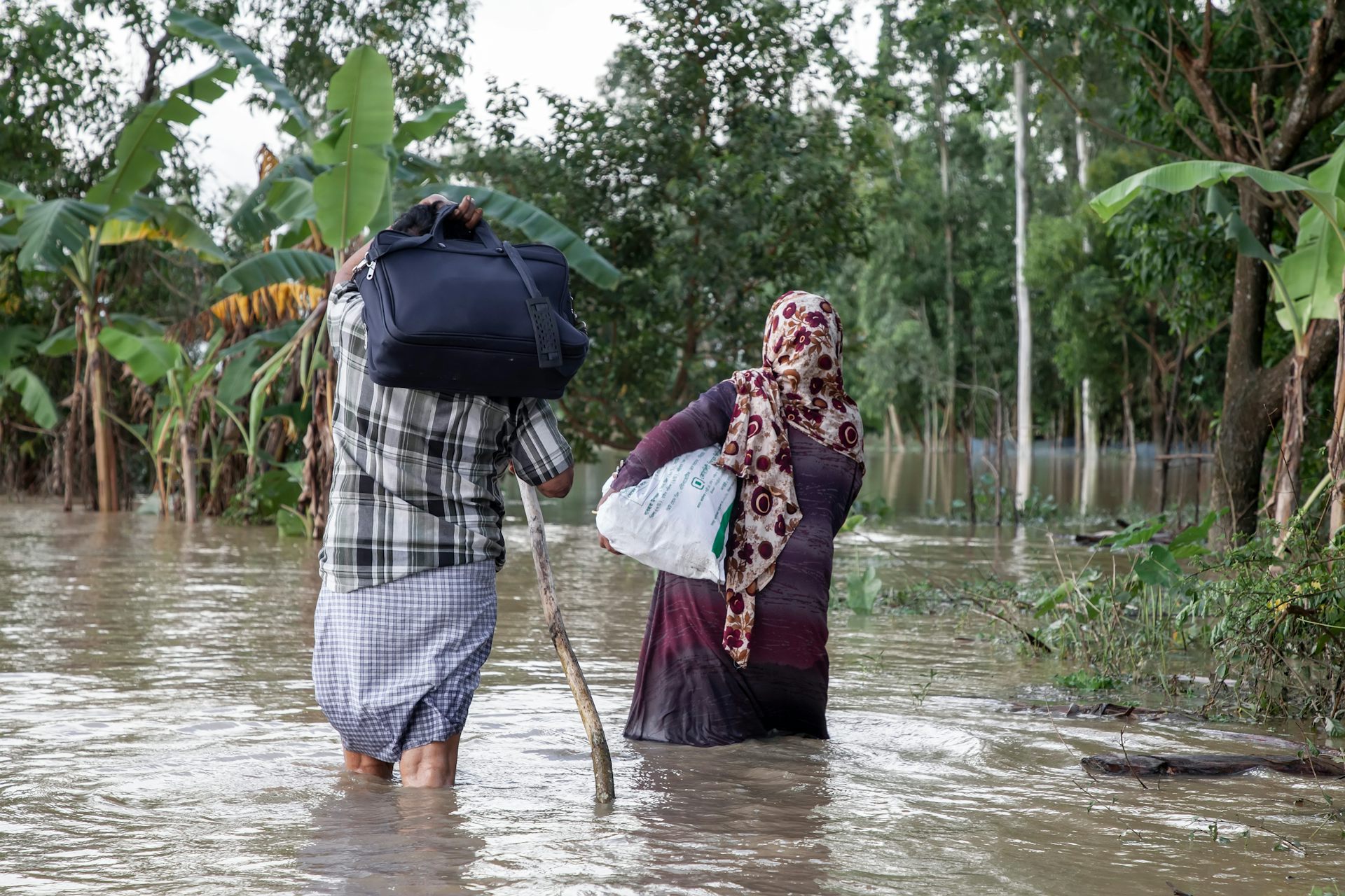 Perspektif gender dan inklusi sosial masih luput dalam kebijakan ...