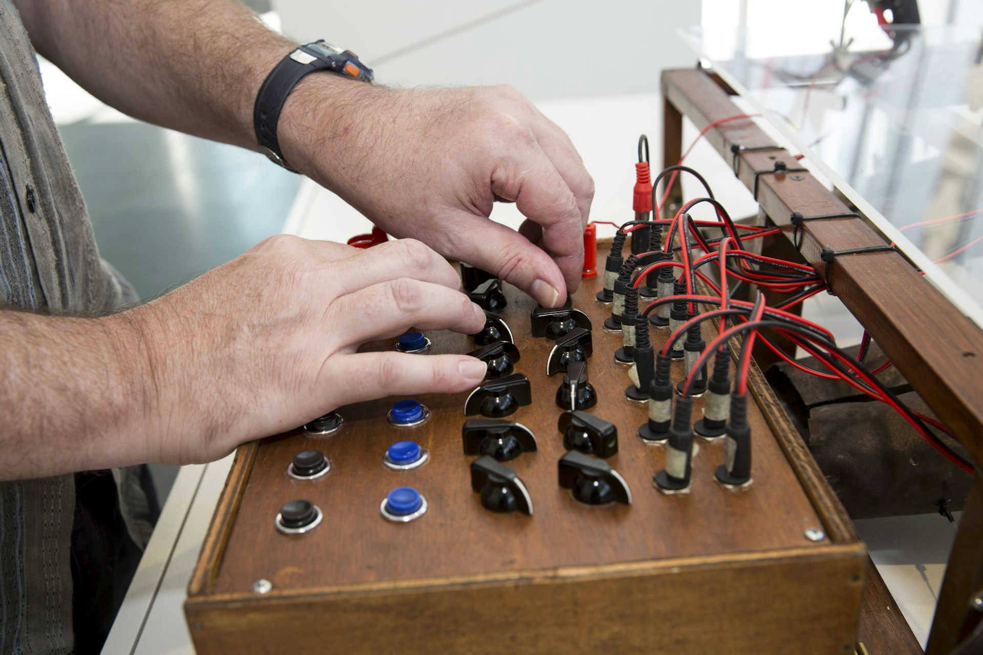 Instrument builders at the NGV: experience it before it changes