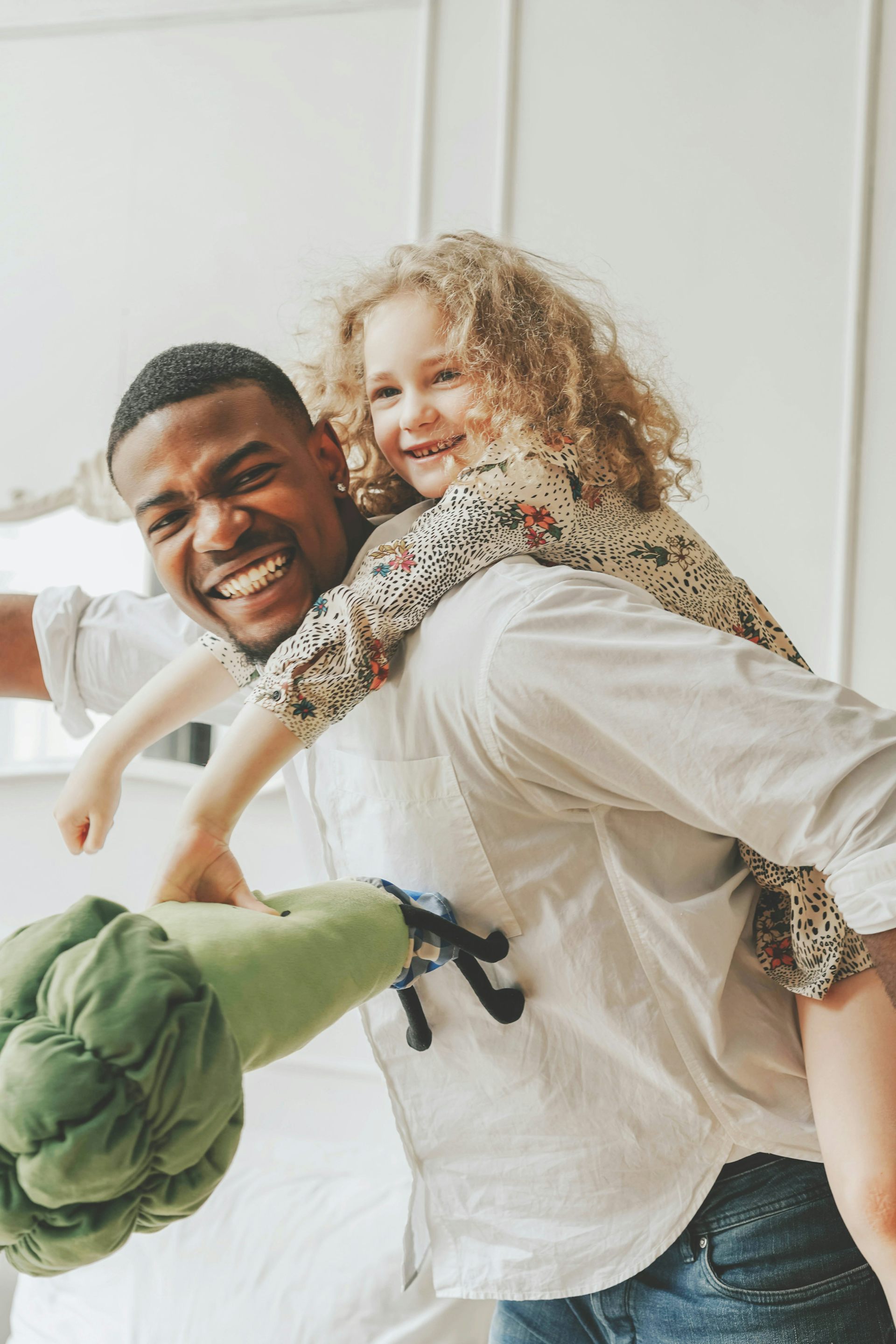 Who’s my dad? In South Africa that’s a complex question – report tracks ...