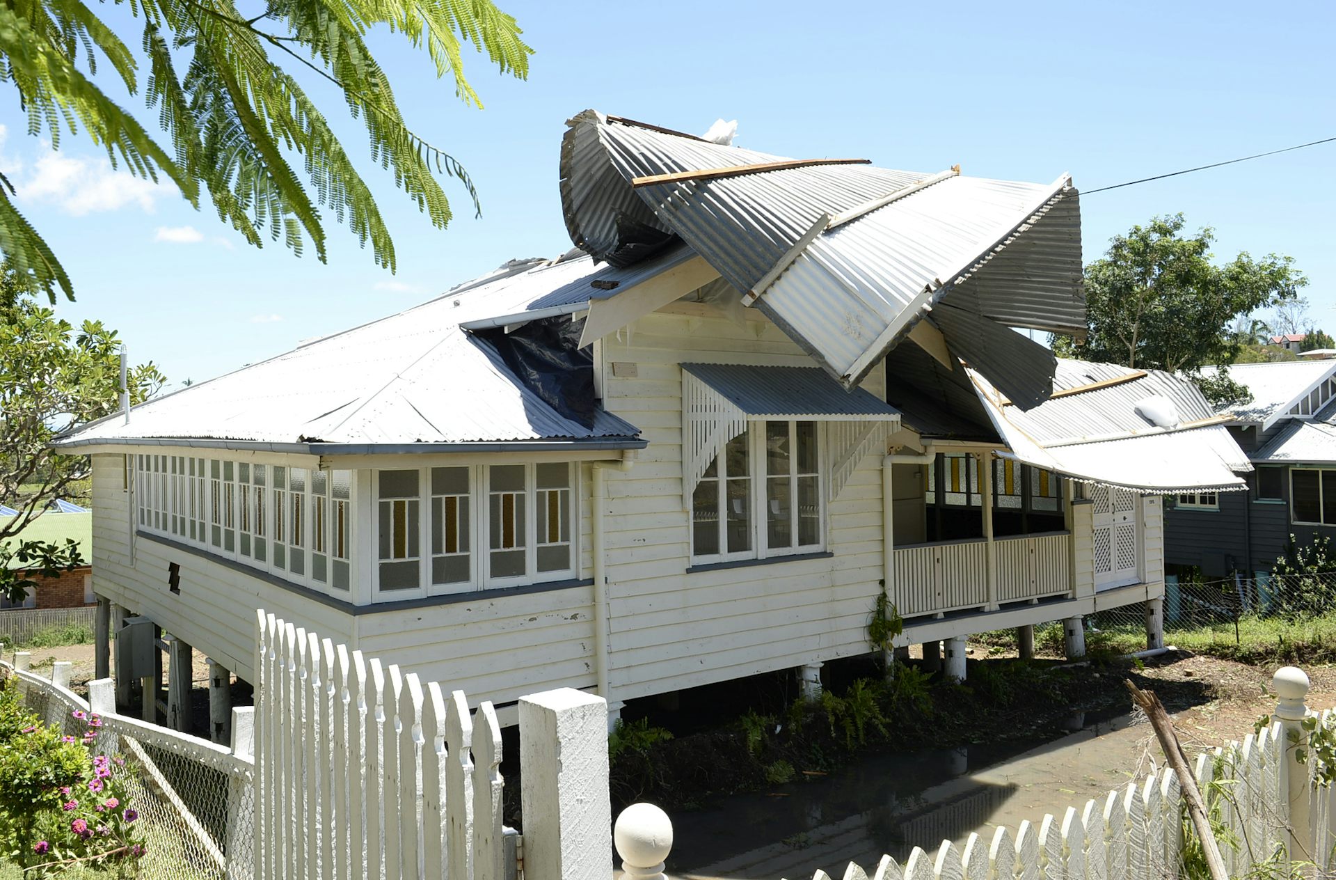 How cyclones rip apart houses – and how to boost the chance your home ...
