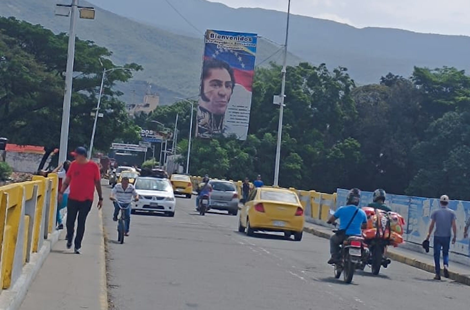 ‘Cross-border commuters’: the women who risk the dangerous crossing ...