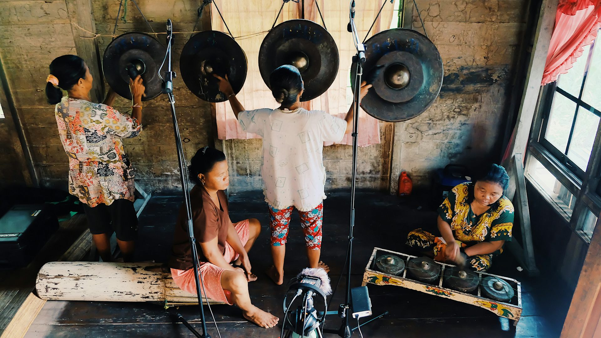 Gandang Ahung of the Dayak people: More than a gong ensemble, a way of ...
