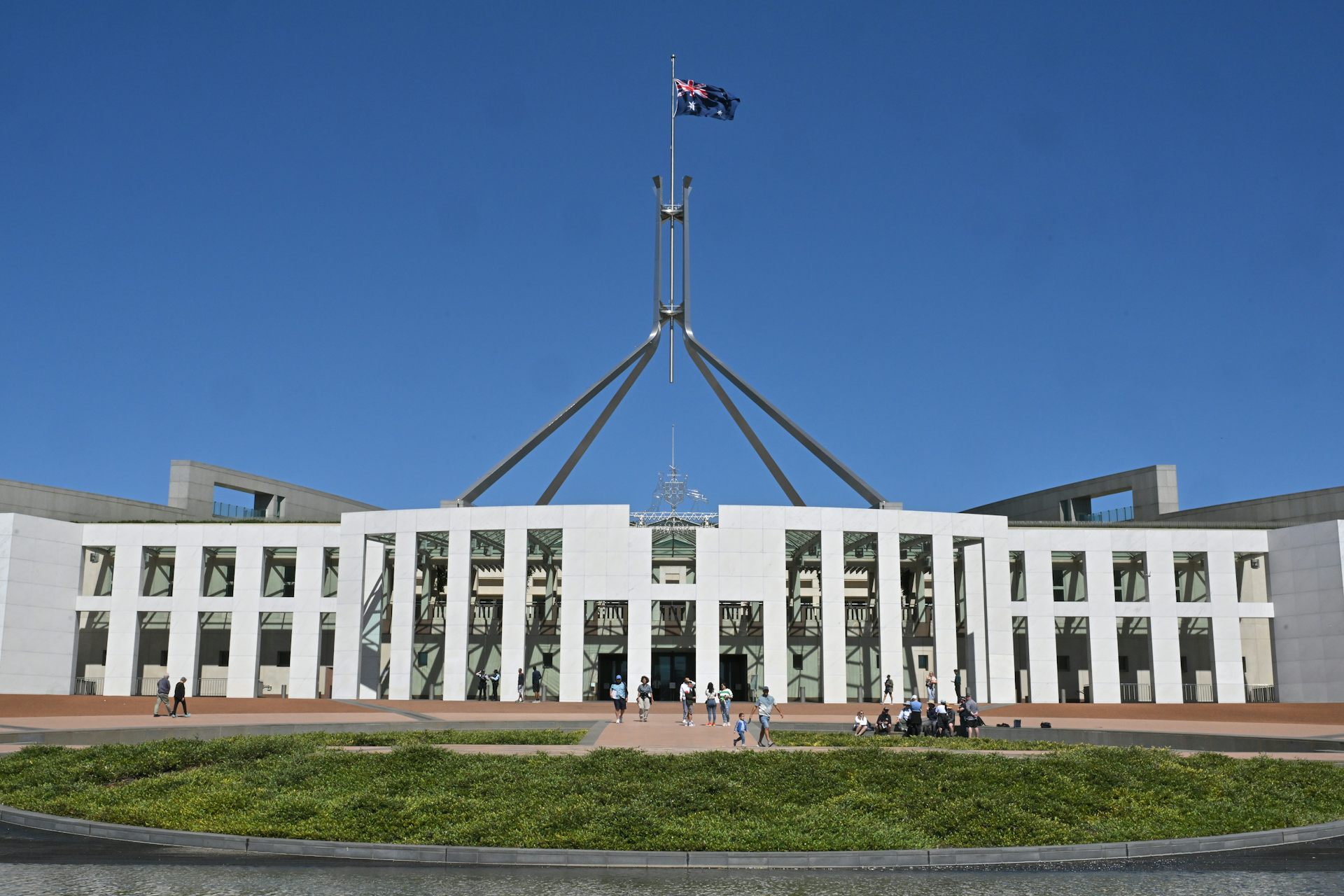 Shock NSW Senate result as One Nation beats Labor to win final seat