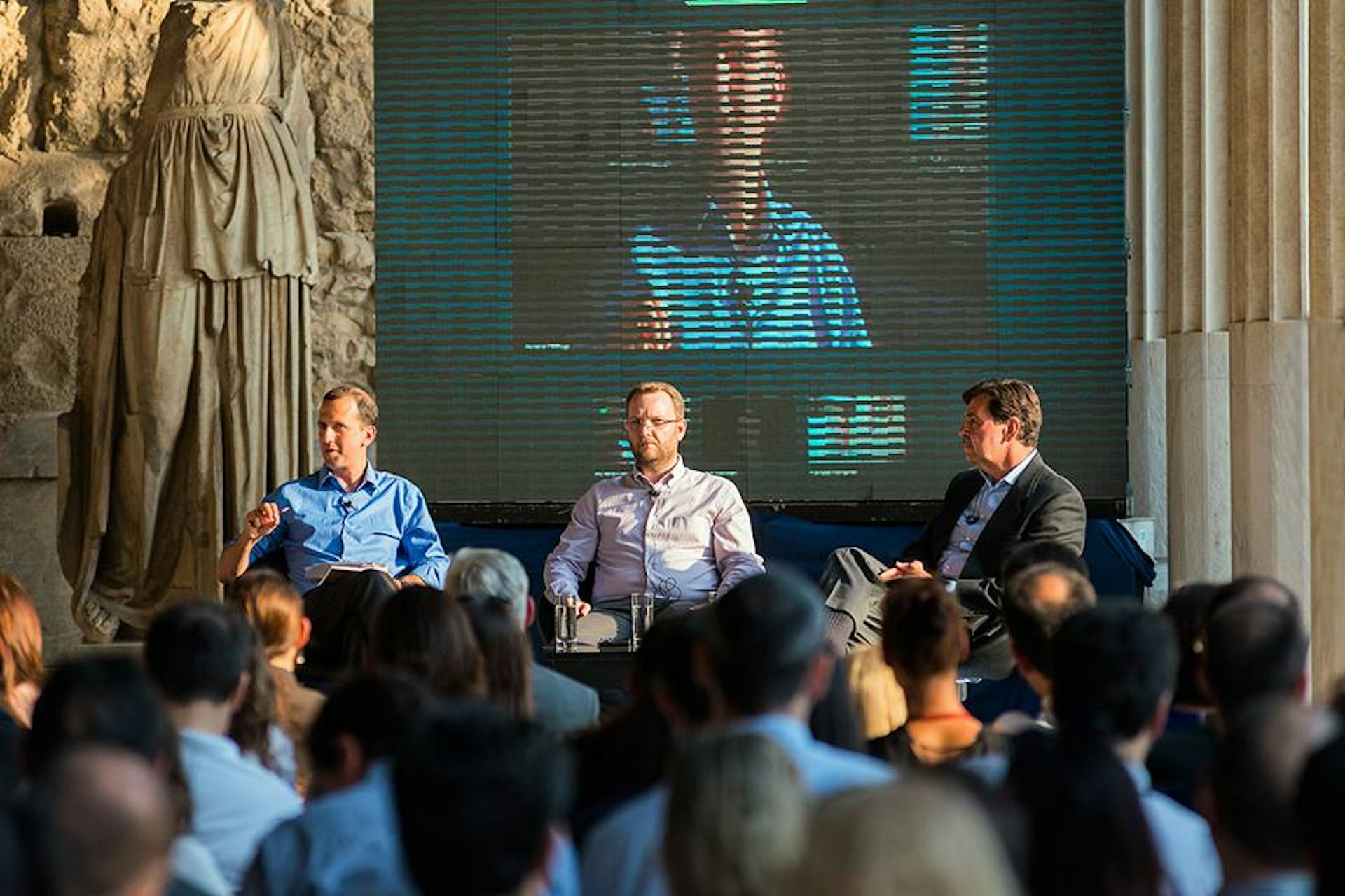 MOOCs and meetups together make for better learning