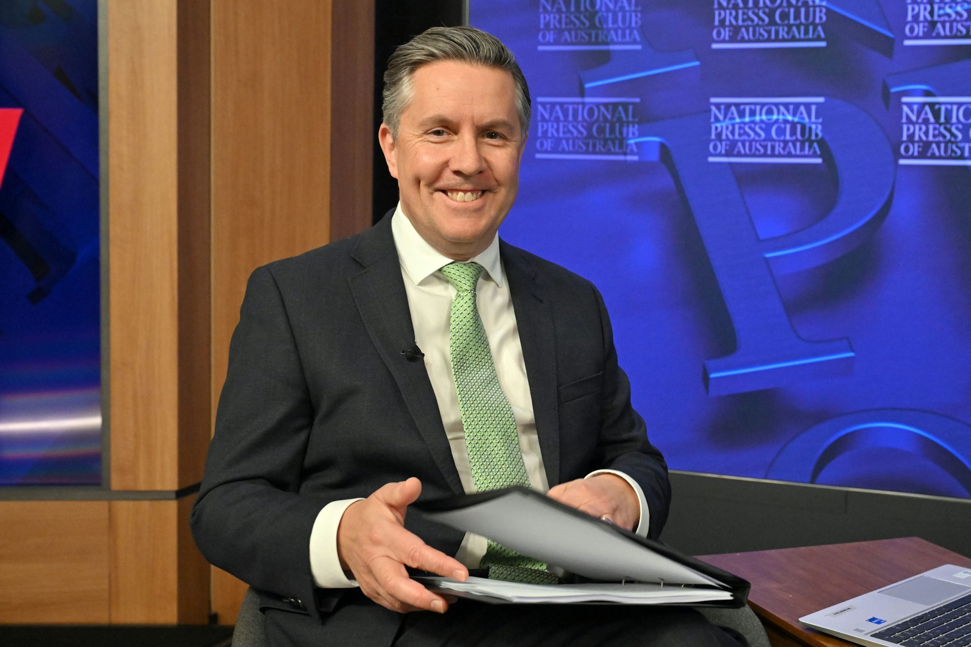 Politics with Michelle Grattan: Health Minister Mark Butler on kids on ...