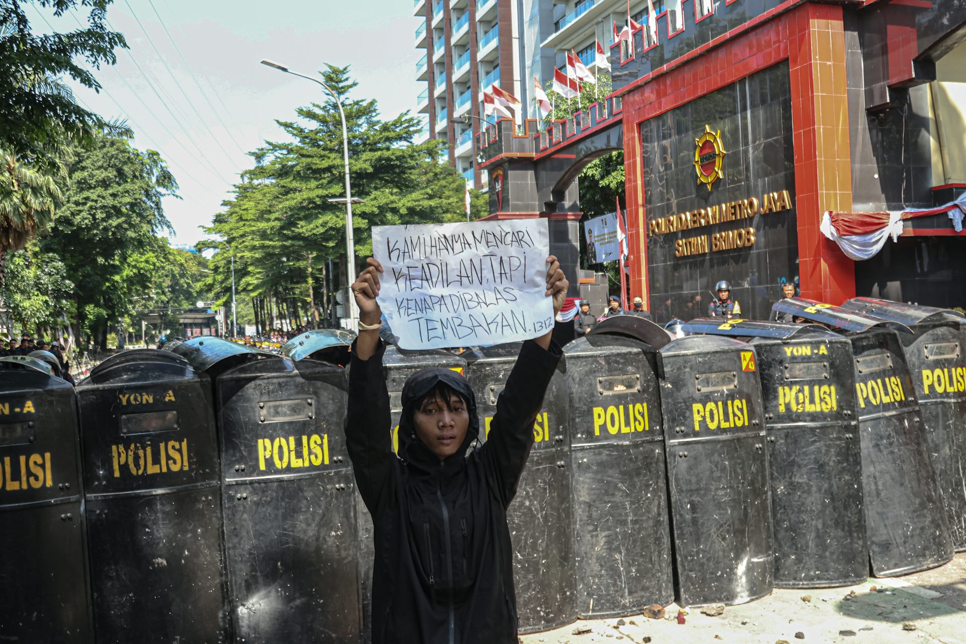 Reformasi total kepolisian mendesak–tapi secara politik tidak akan mudah