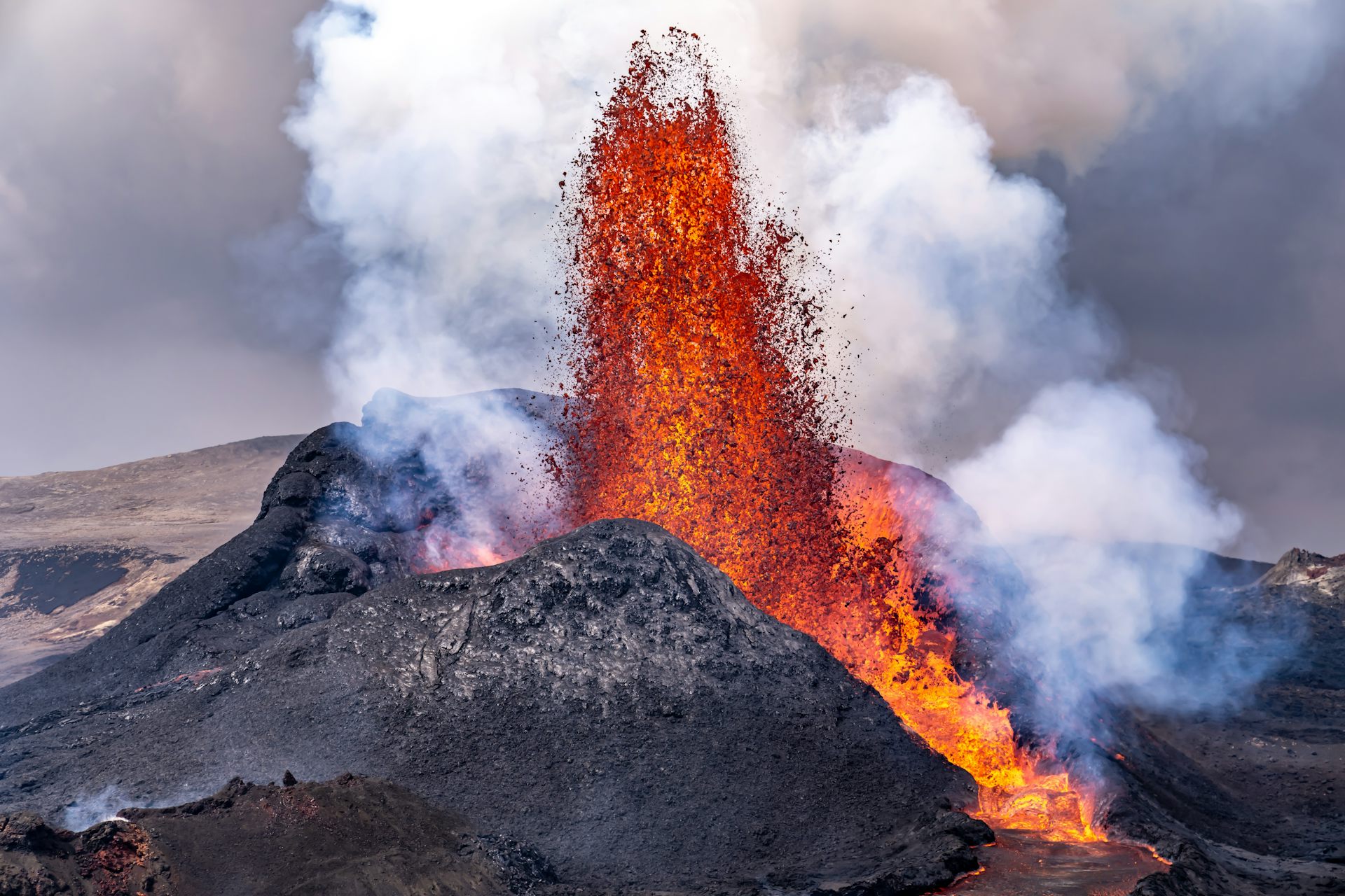 A volcano or a meteorite? New evidence sheds light on puzzling ...