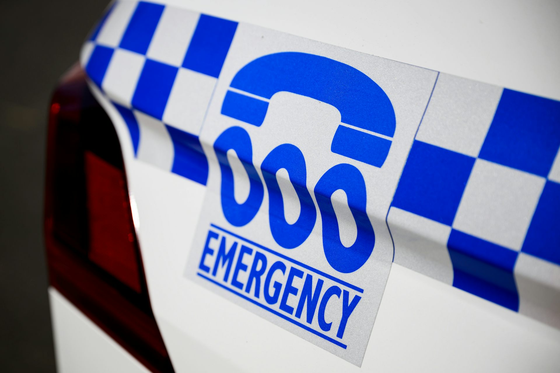 How do Triple Zero calls actually work? A telecommunications expert ...