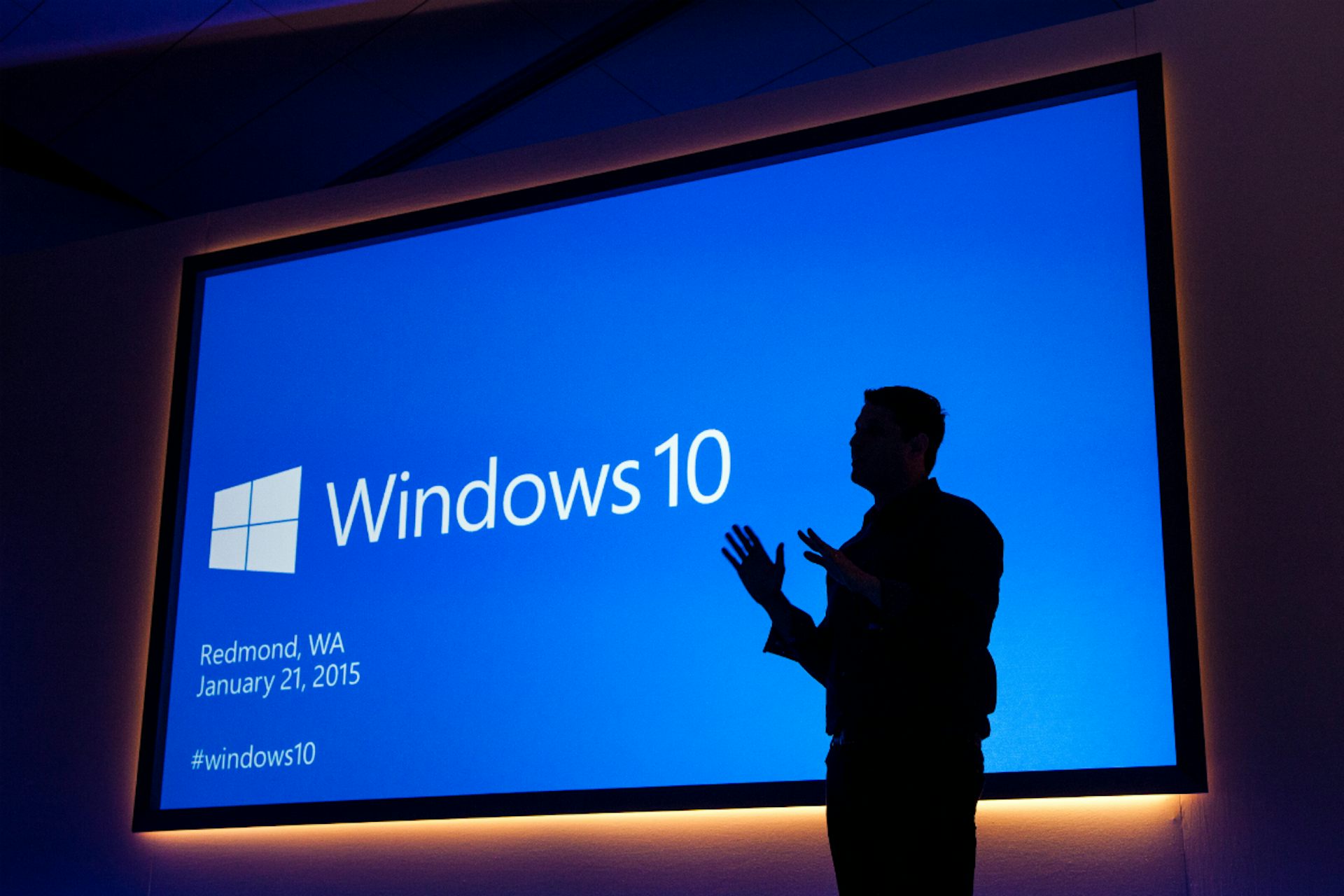 Microsoft fight back begins with launch of Windows 10 that runs on ...
