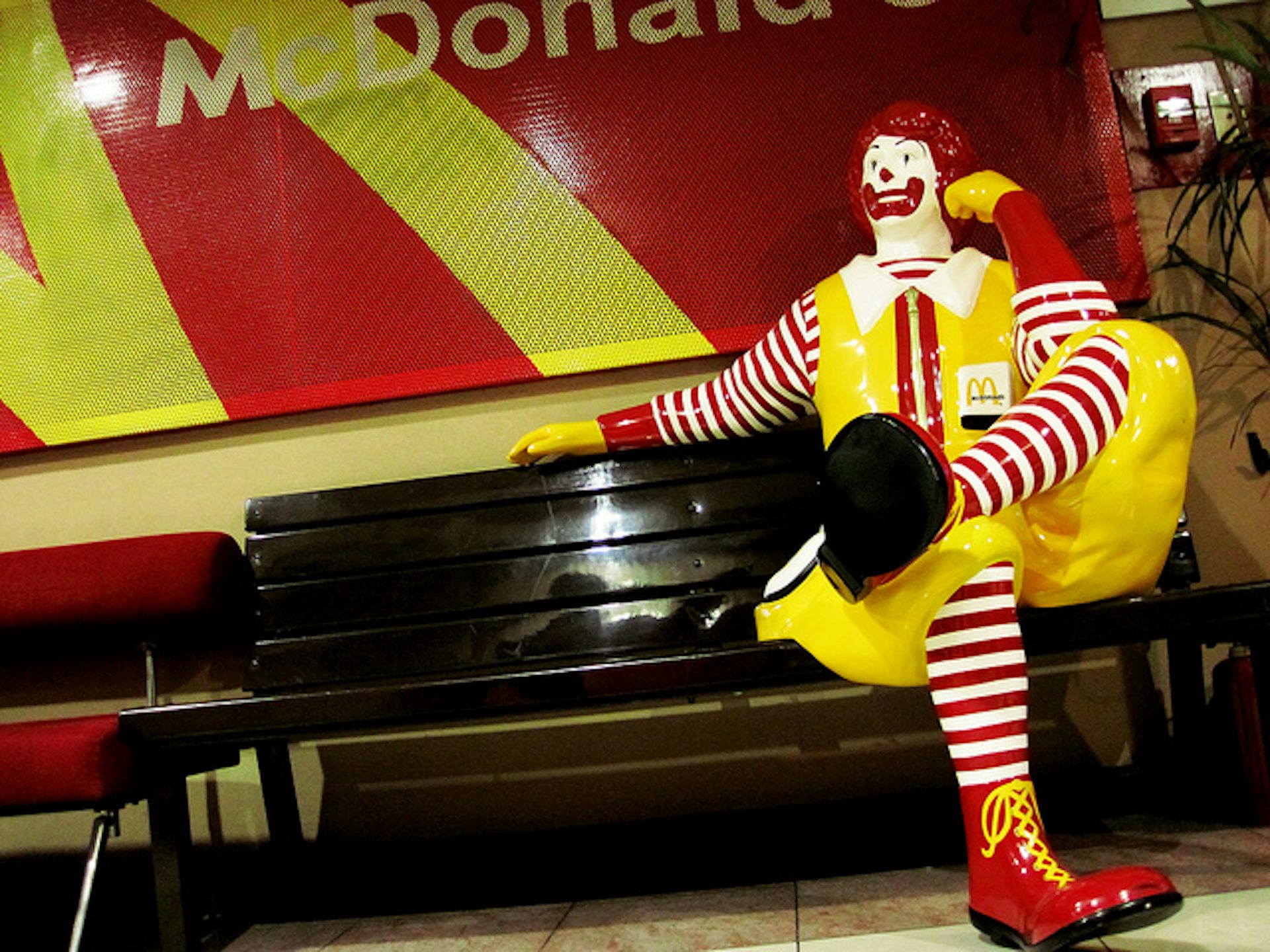 Fast food restaurants have no place in our hospitals