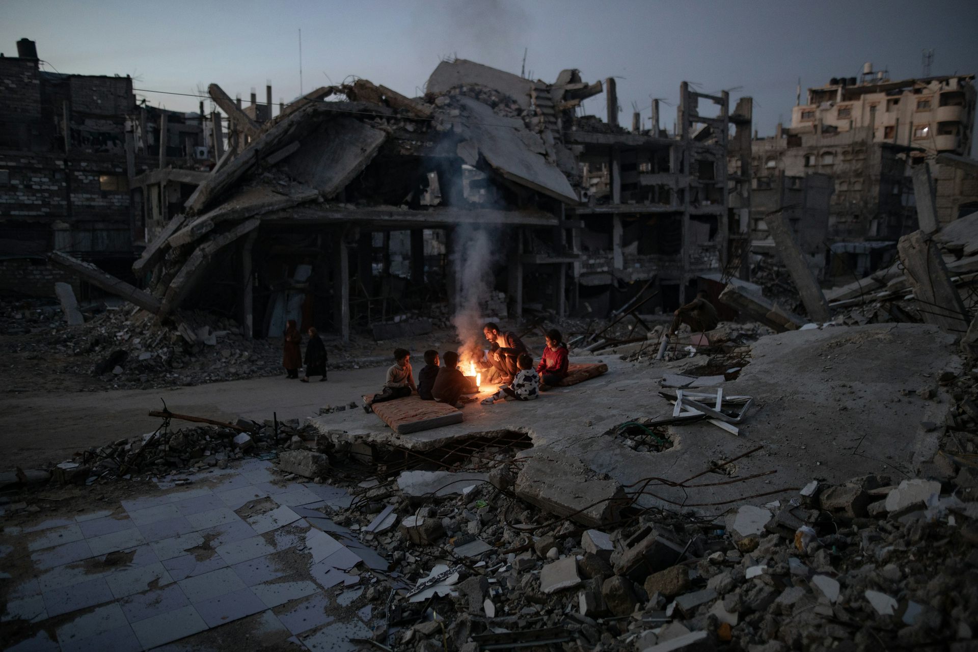 Amid a rocky truce, Israel and Hamas prepare to resume fighting